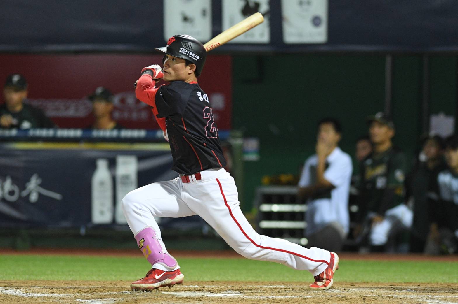 中職》李凱威敲超前安 味全逆轉台鋼終止4連敗 - TSNA體育新聞團隊