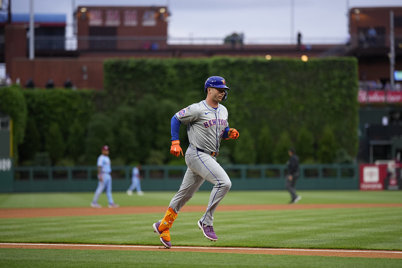 MLB》延長11局險勝費城人躲4連戰被橫掃 大都會教頭：團隊勝利 - TSNA體育新聞團隊