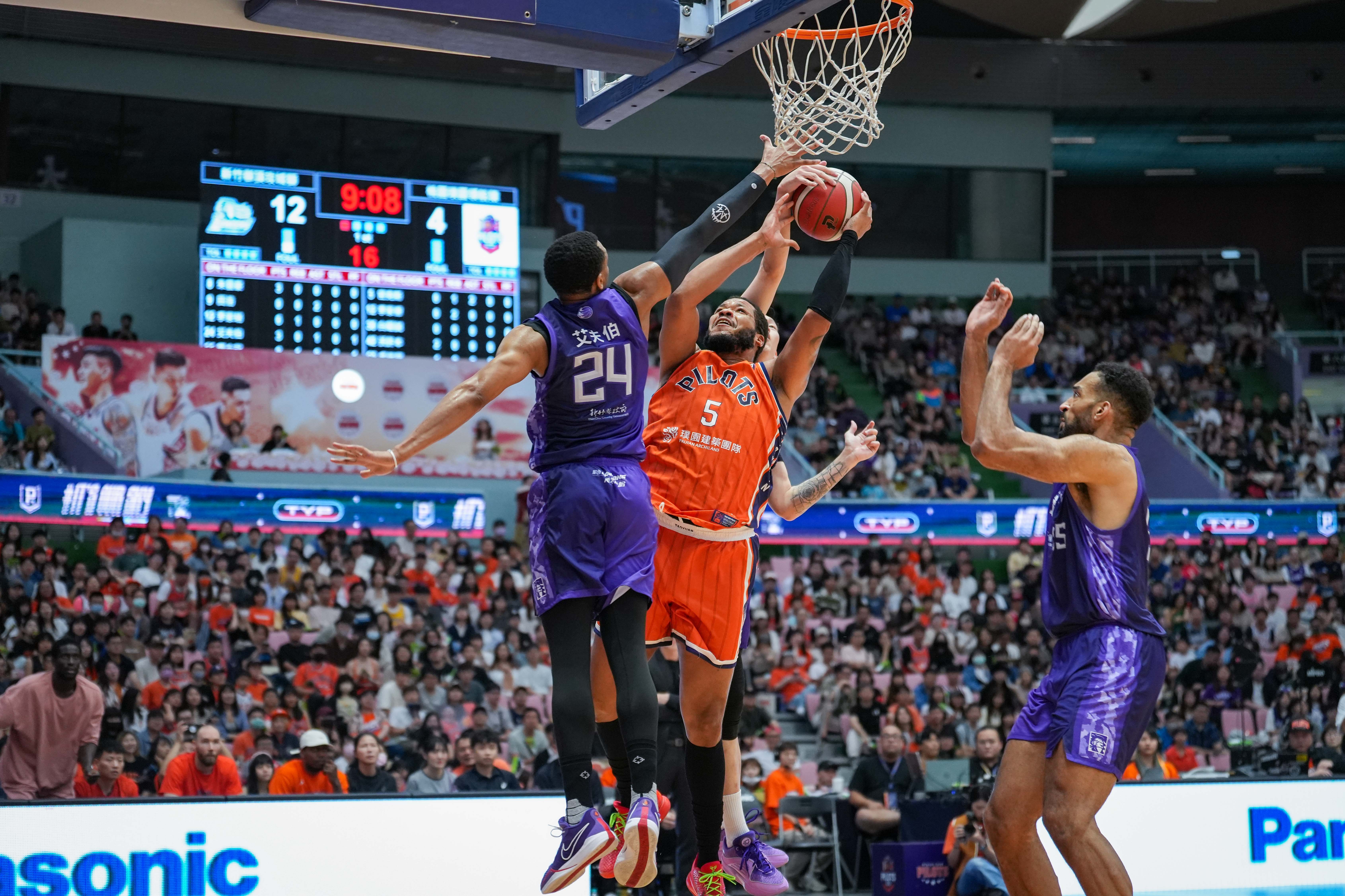 PLG》首戰贏球卻主動變陣 卡總：籃板考量 - TSNA體育新聞團隊