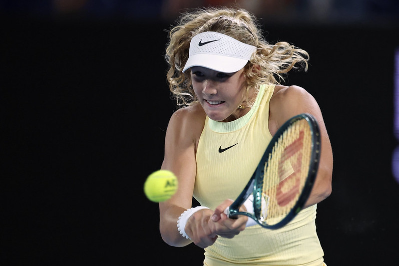 法網》俄17歲天才少女Andreeva力挫前球后 連2年挺進32強 - TSNA體育新聞團隊