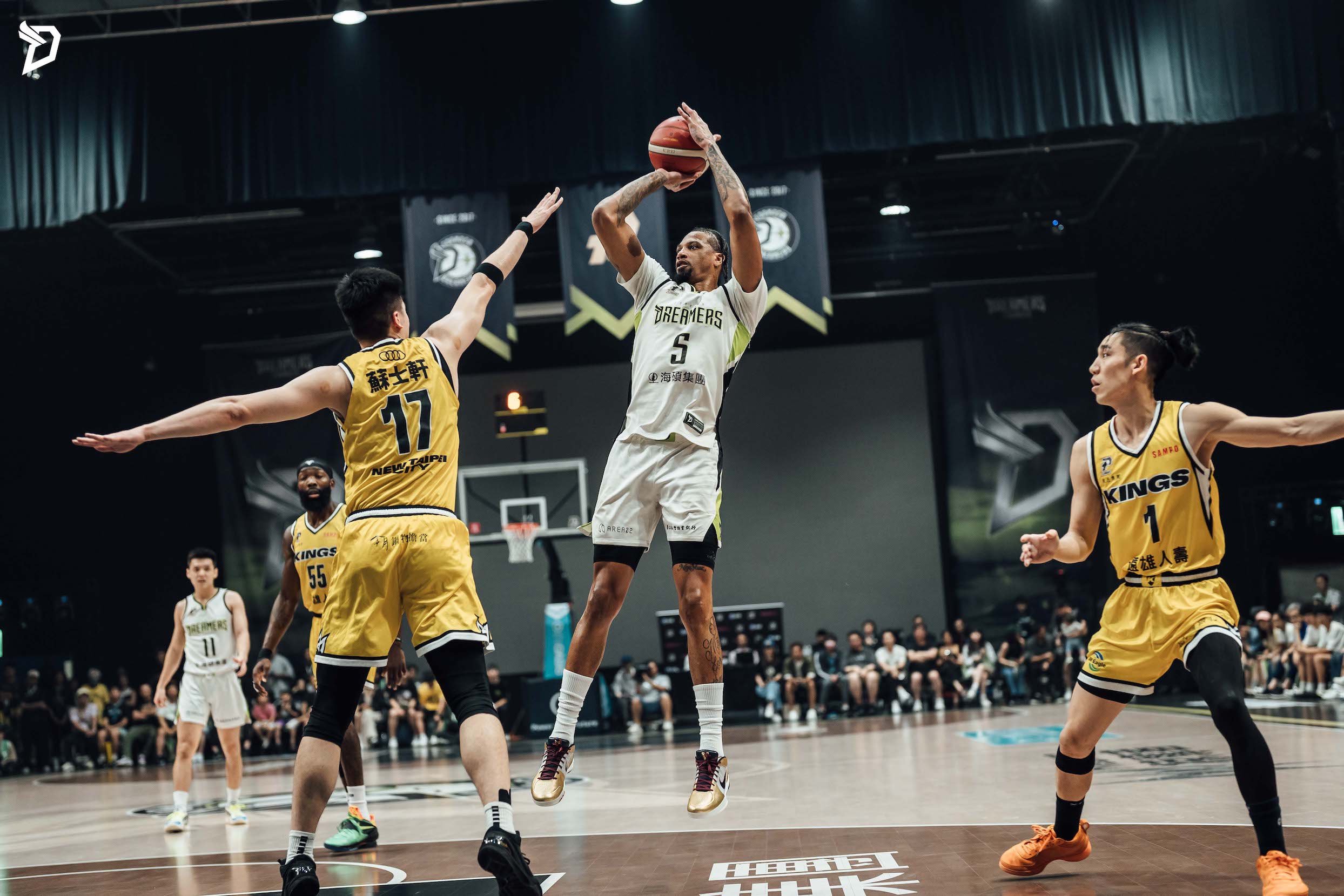 PLG季後賽》麥卡洛19分、9罰8中 夢想家擊退國王 - TSNA體育新聞團隊