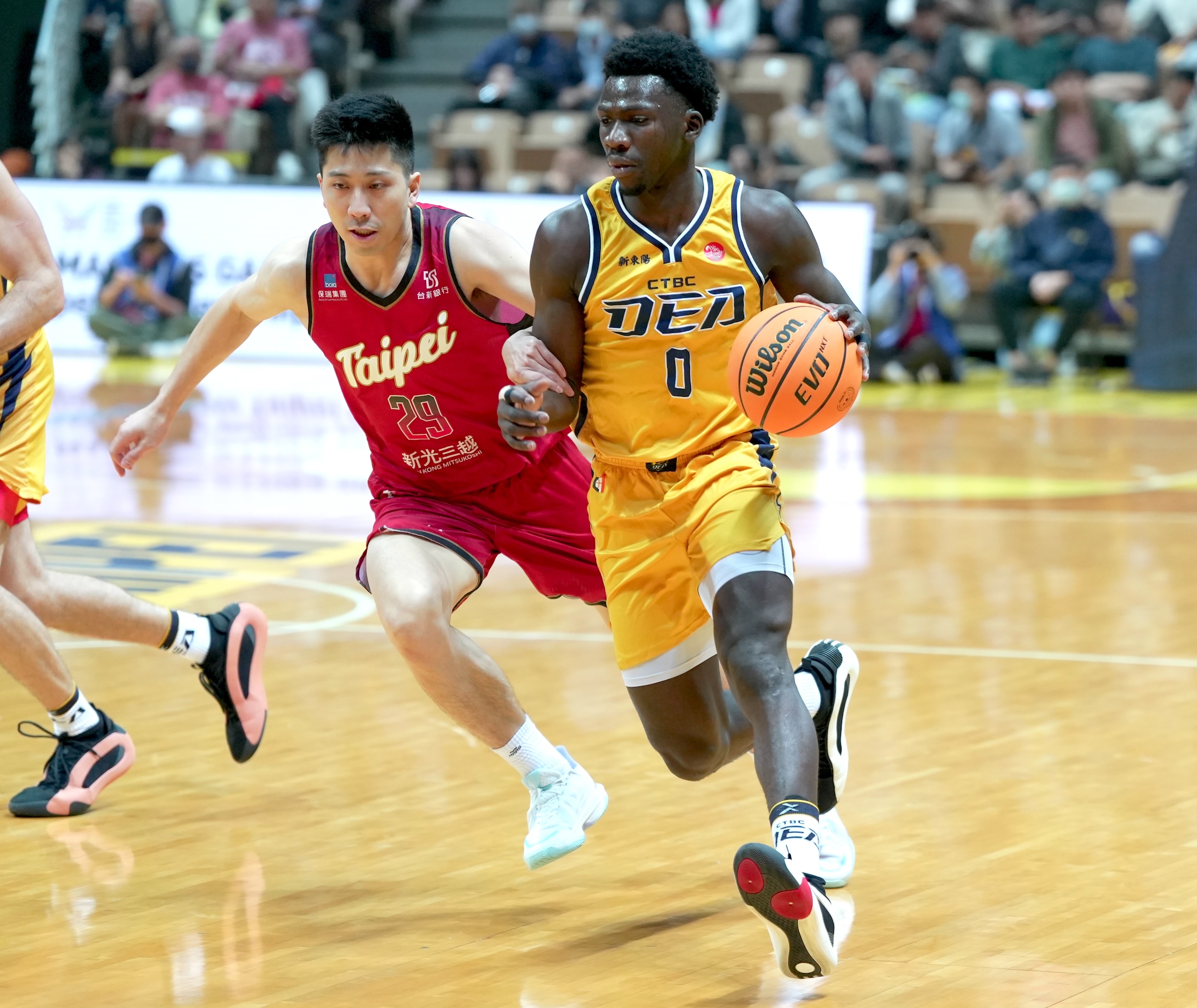 T1》阿巴西將旅日 特攻總經理劉志威：祝福 - TSNA體育新聞團隊