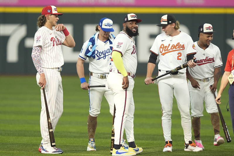 MLB》國歌演唱荒腔走板 Andress：喝醉了 - TSNA體育新聞團隊