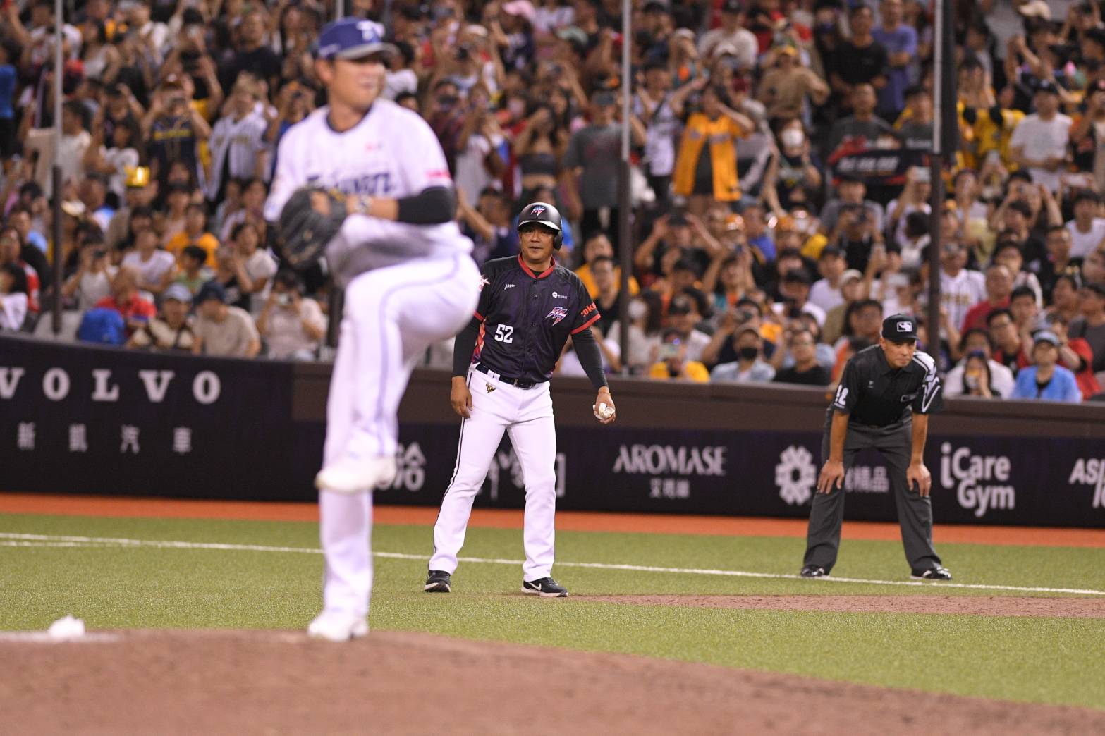 中職明星賽》王建民VS陳金鋒 終局上演傳奇OB大對決 - TSNA體育新聞團隊