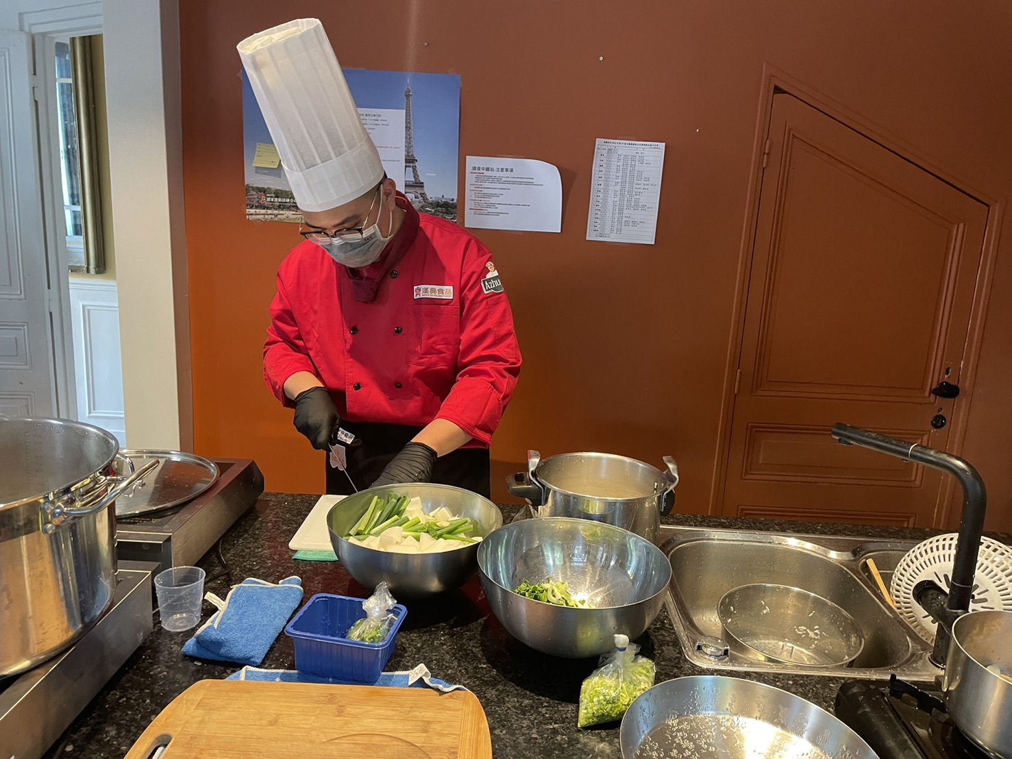 奧運》英選手抱怨「食物短缺」 批奧運村竟提供「生肉」 - TSNA體育新聞團隊