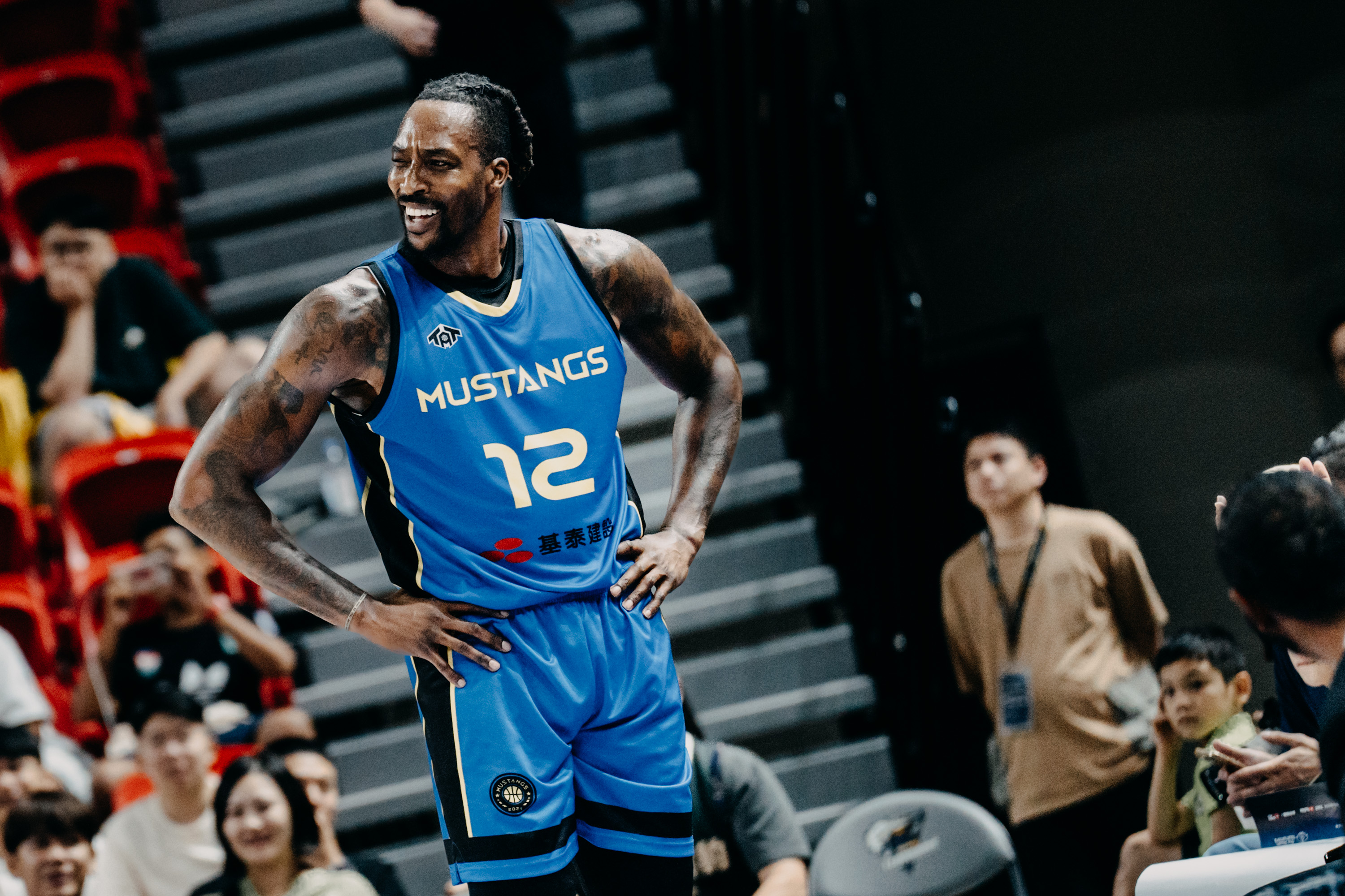 TAT》霍華德拿就業金卡 笑稱搞不好與雞屁股有關 - TSNA體育新聞團隊