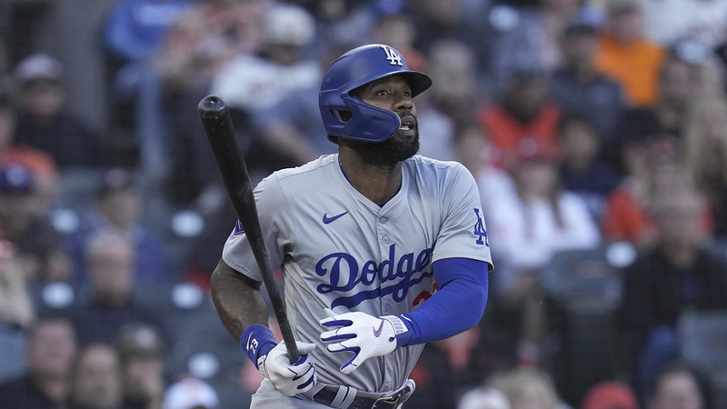 MLB》Betts歸隊後丟掉先發的Heyward 代打轟致勝3分砲 - TSNA體育新聞團隊