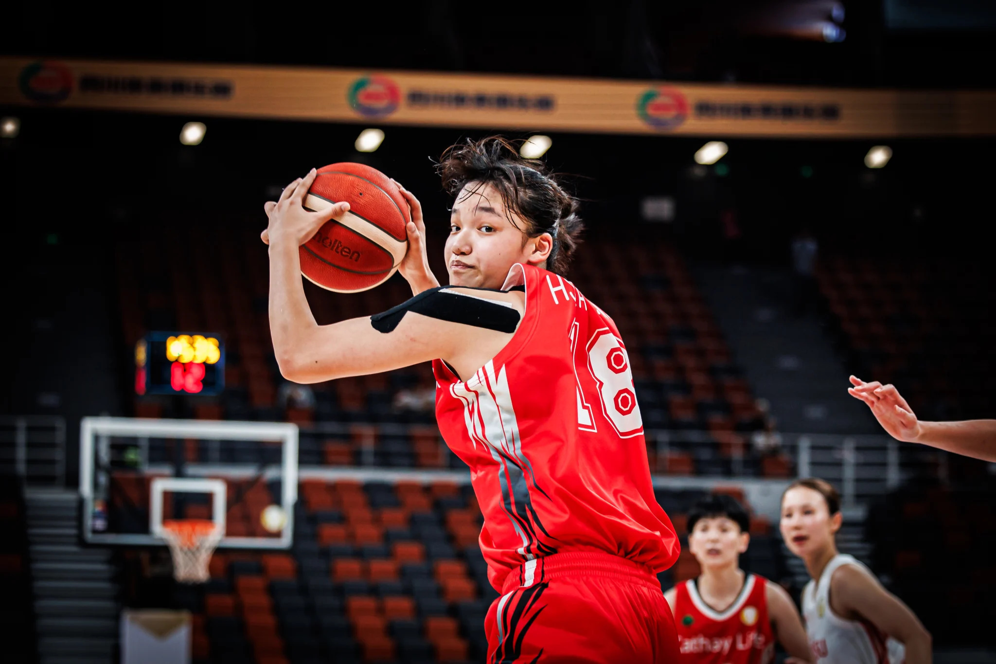 亞洲女籃聯賽》蕭豫玟締造賽史首個「雙十」 官網：再次打出歷史性的首秀 - TSNA體育新聞團隊