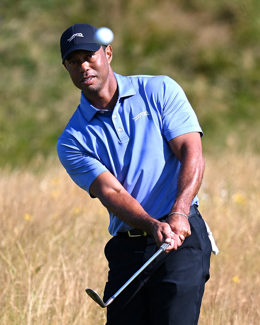 高爾夫》Tiger Woods捲入爭議 因服裝品牌商標相似 - TSNA體育新聞團隊