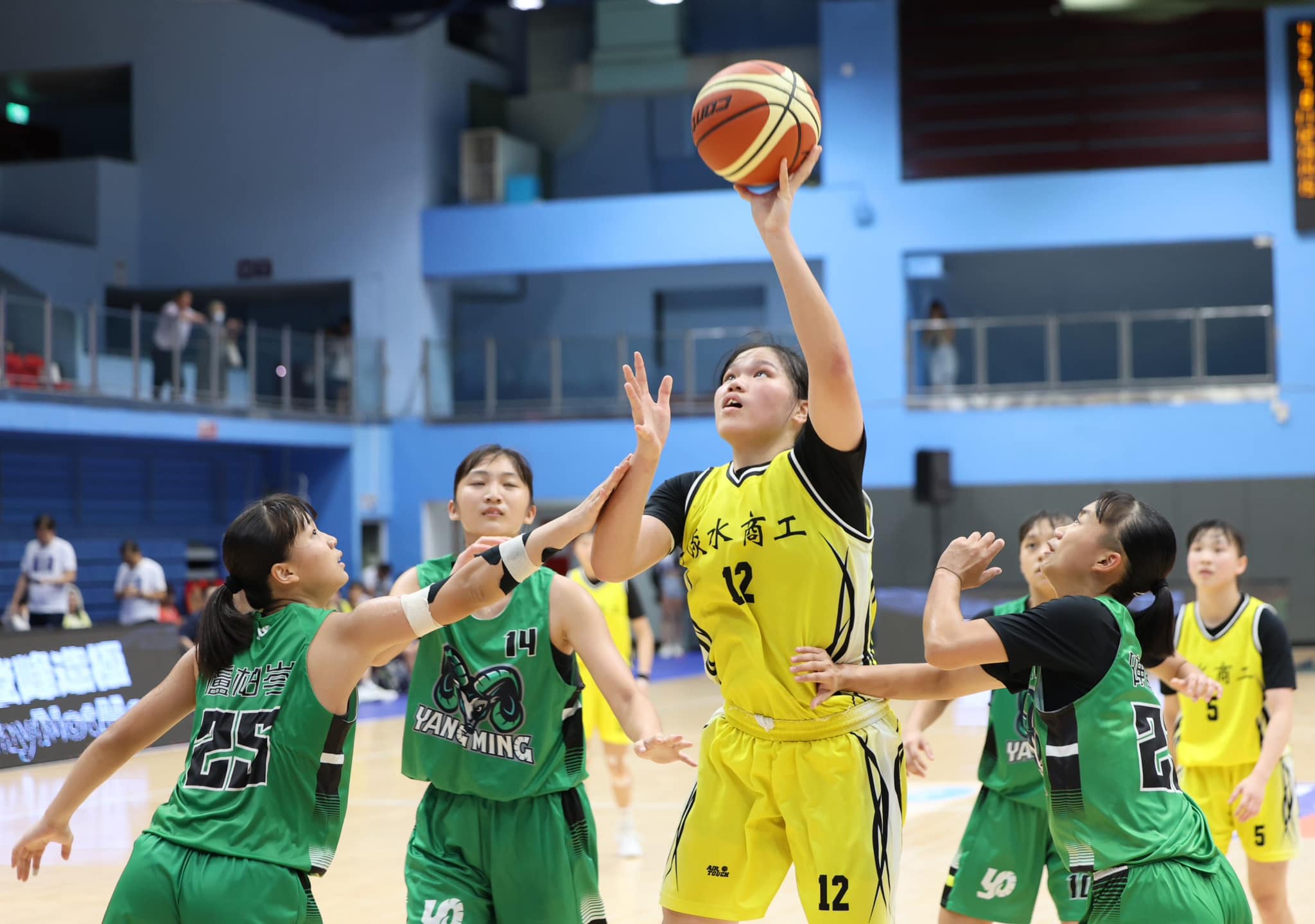登峰造極籃球賽》廖秀珍26分17籃板 淡商大勝陽明 - TSNA體育新聞團隊