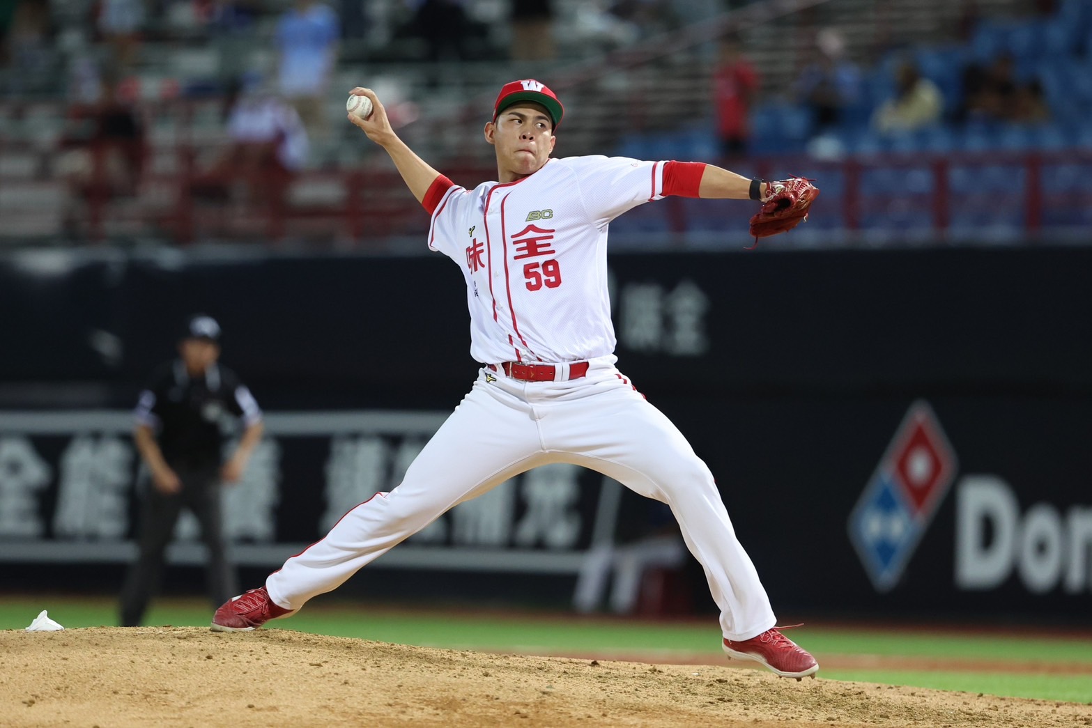 味全龍》陳冠偉入選12強賽但近3戰丟4分 葉總：出手角度不一樣要趕快修正 - TSNA體育新聞團隊