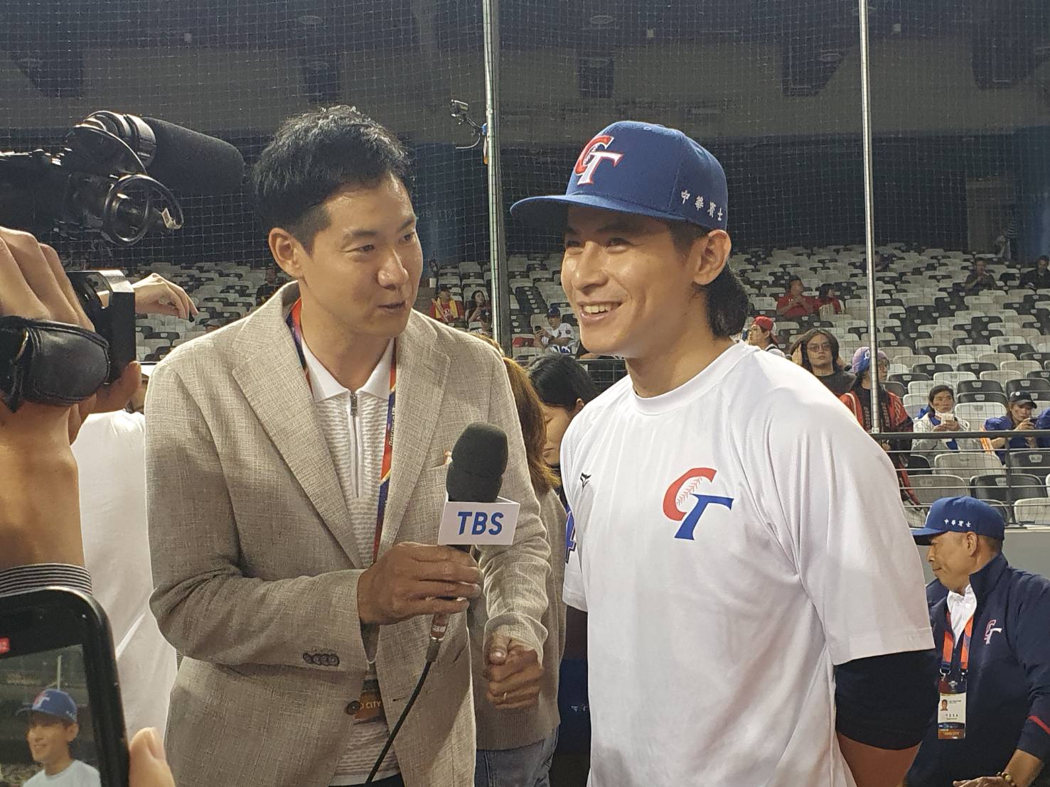 12強賽》全程日文接受日本電視台訪問 陳傑憲看台韓戰：今天隊友眼神很不一樣 - TSNA體育新聞團隊