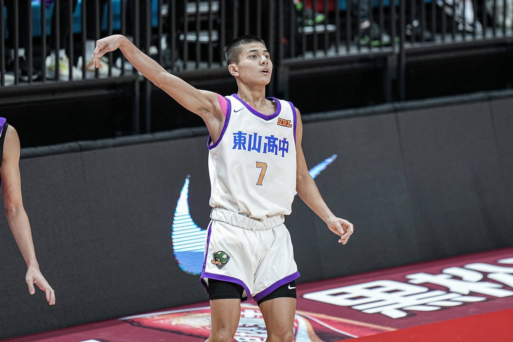 HBL》最後27秒東山逆轉北市成功 外卡險勝晉級8強 - TSNA體育新聞團隊