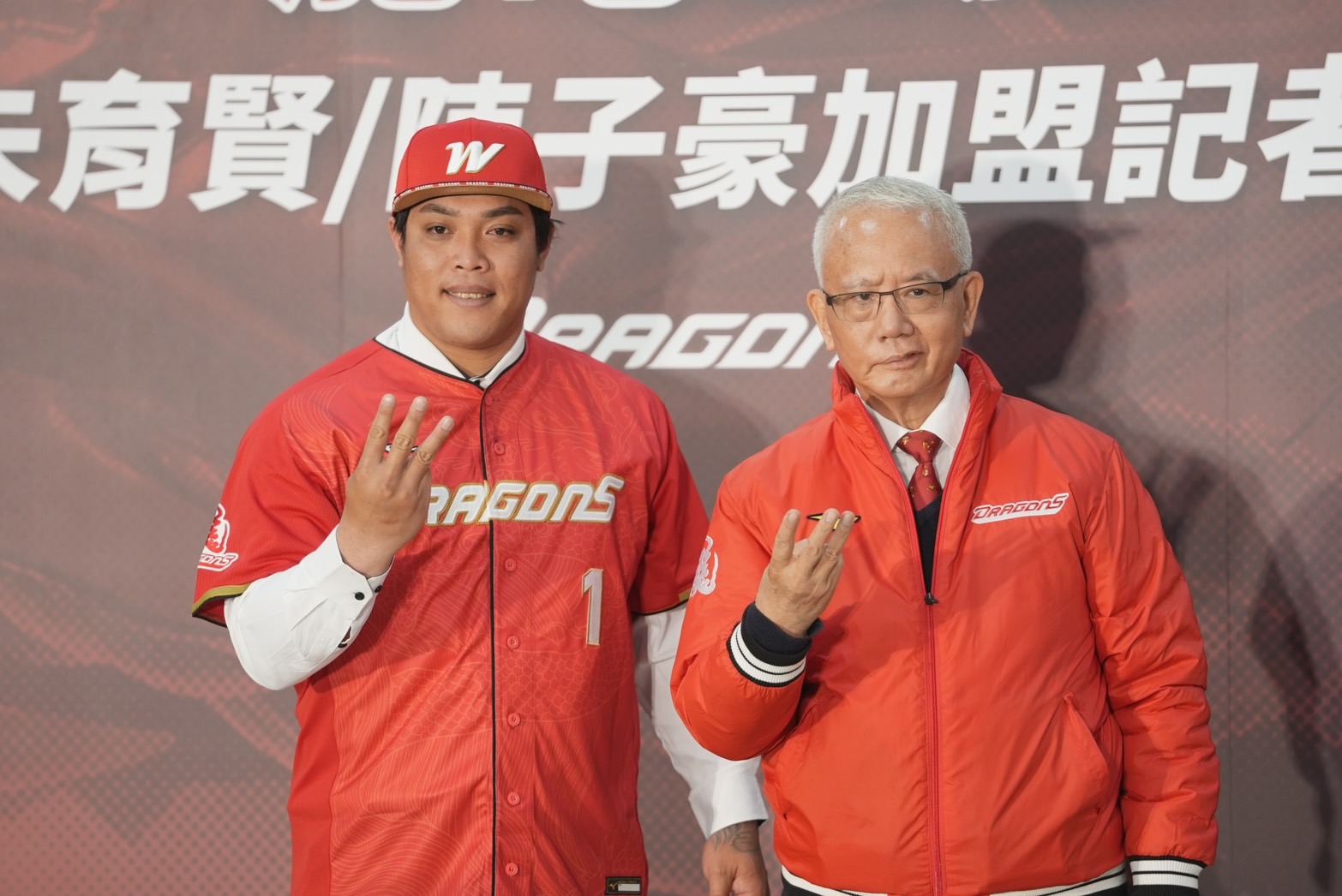 味全龍》生涯首轟在天母 陳子豪更想練好外野守備：不要讓天信太累 - TSNA體育新聞團隊