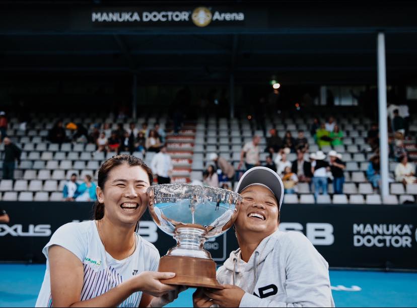 WTA》開季5連勝！吳芳嫺／蔣欣玗橫掃勝挺進荷巴特8強 - TSNA體育新聞團隊