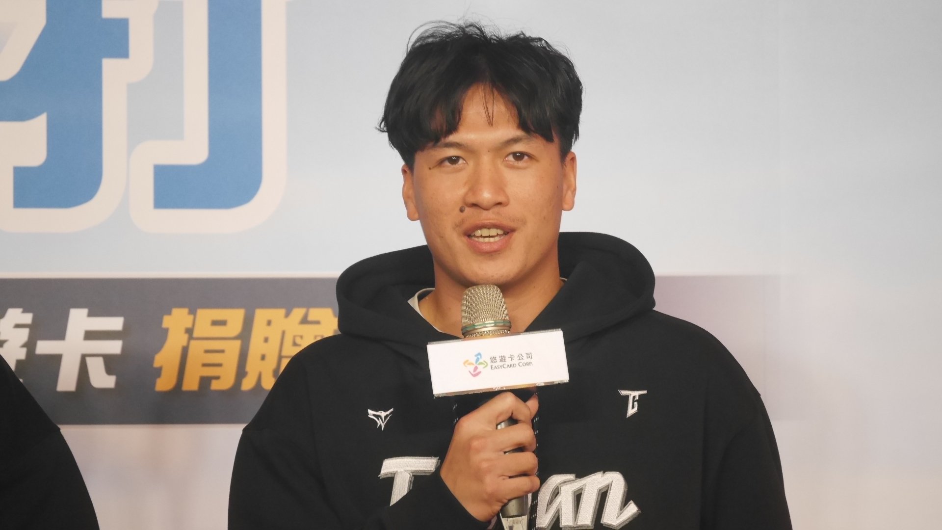 12強賽》500元鈔票上少棒隊要被換掉？ 林立坦言：很可惜 - TSNA體育新聞團隊