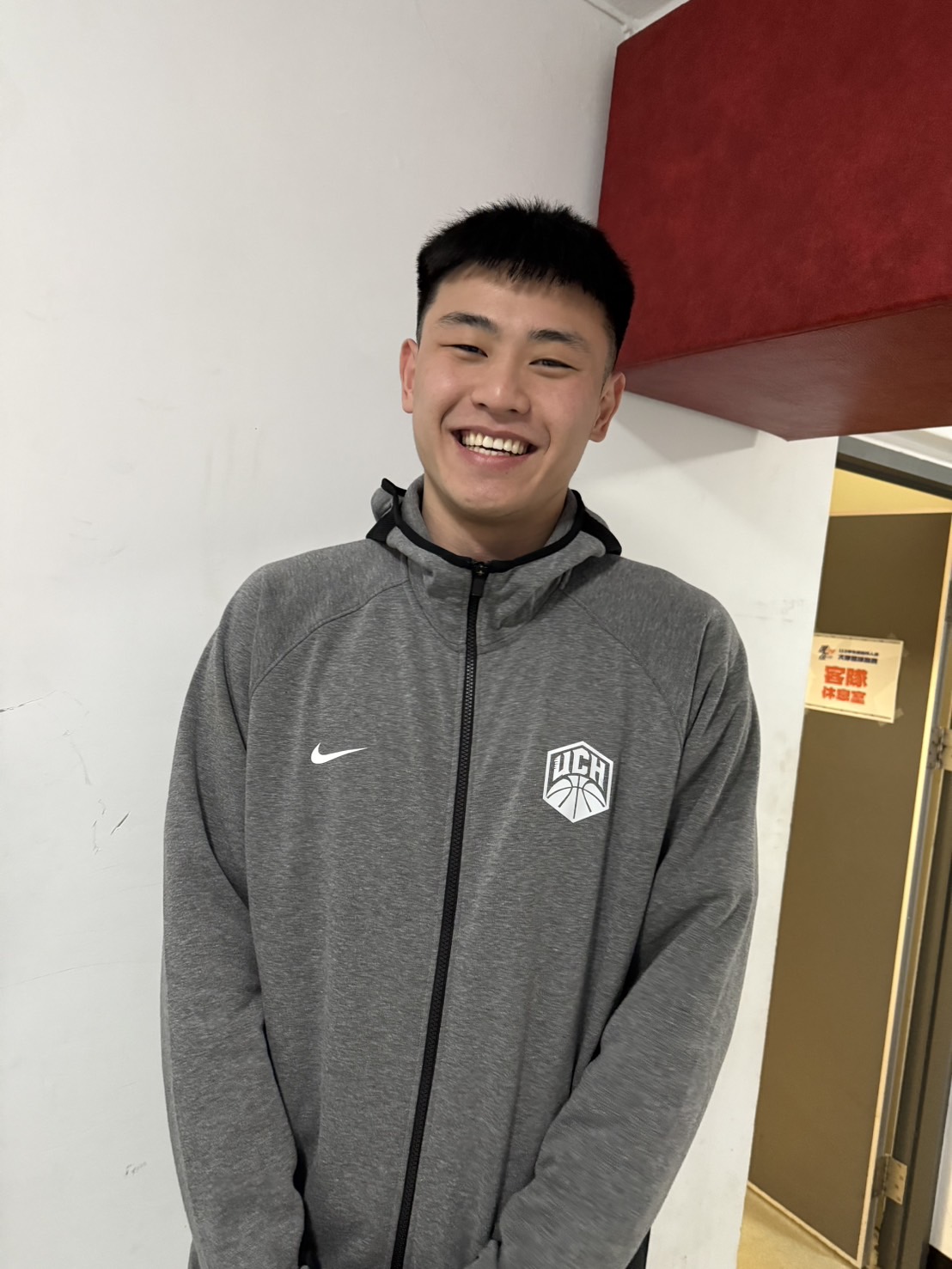 UBA》劉丞勳左腳扭傷 明對政大是否出賽待觀察 - TSNA體育新聞團隊