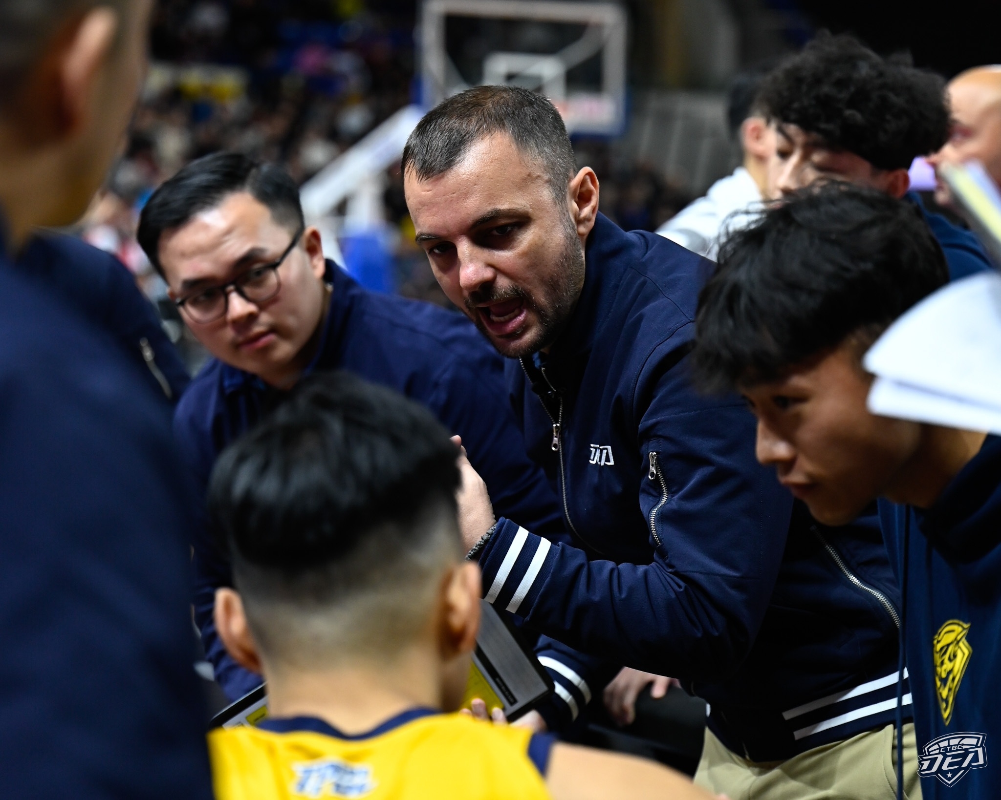 TPBL》特攻執行教練莫米爾批判裁判 處罰5萬元 - TSNA體育新聞團隊