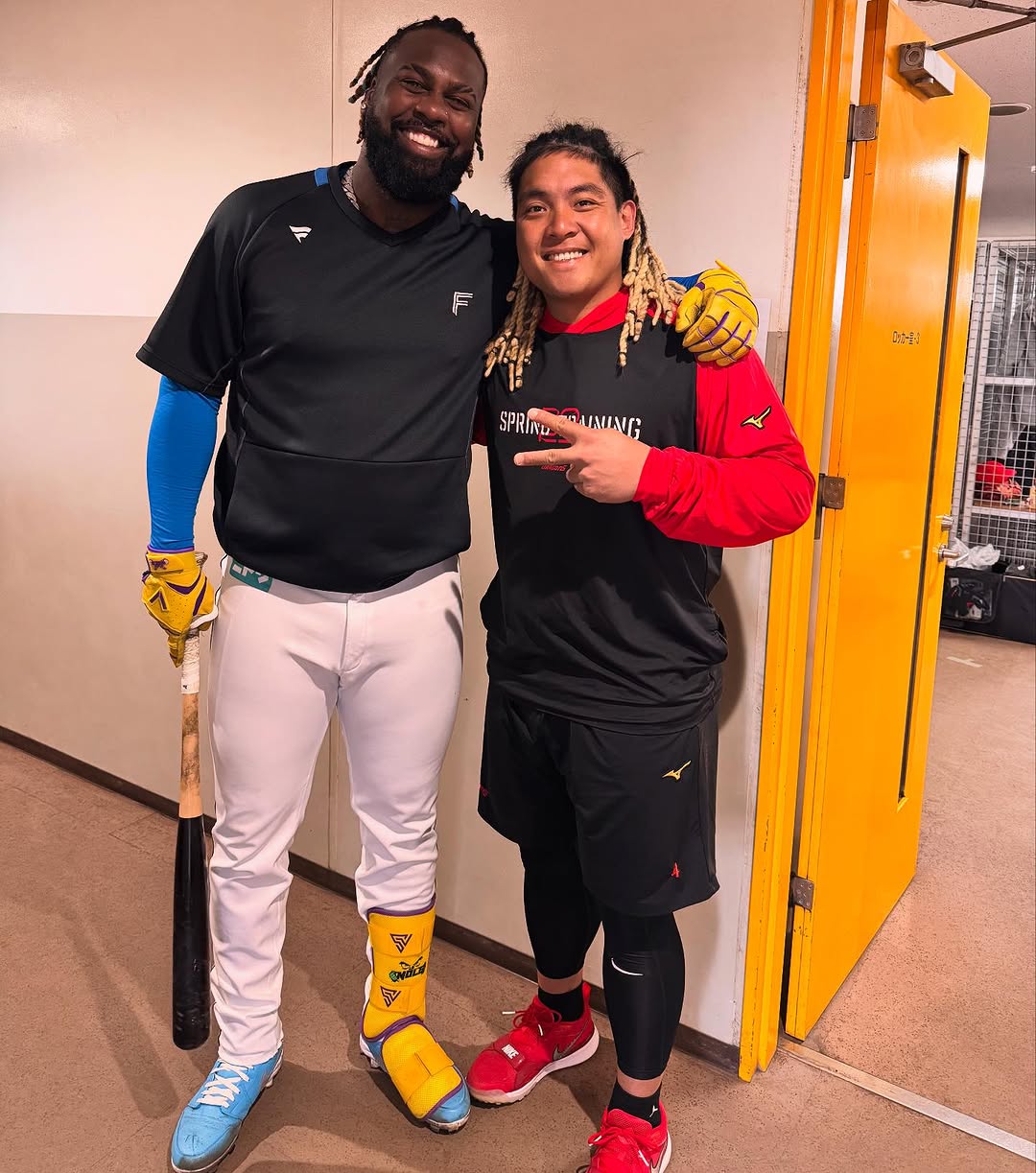 火腿交流賽》跟張育成與吉力吉撈是「兄弟」 Franmil Reyes大秀中文 - TSNA體育新聞團隊