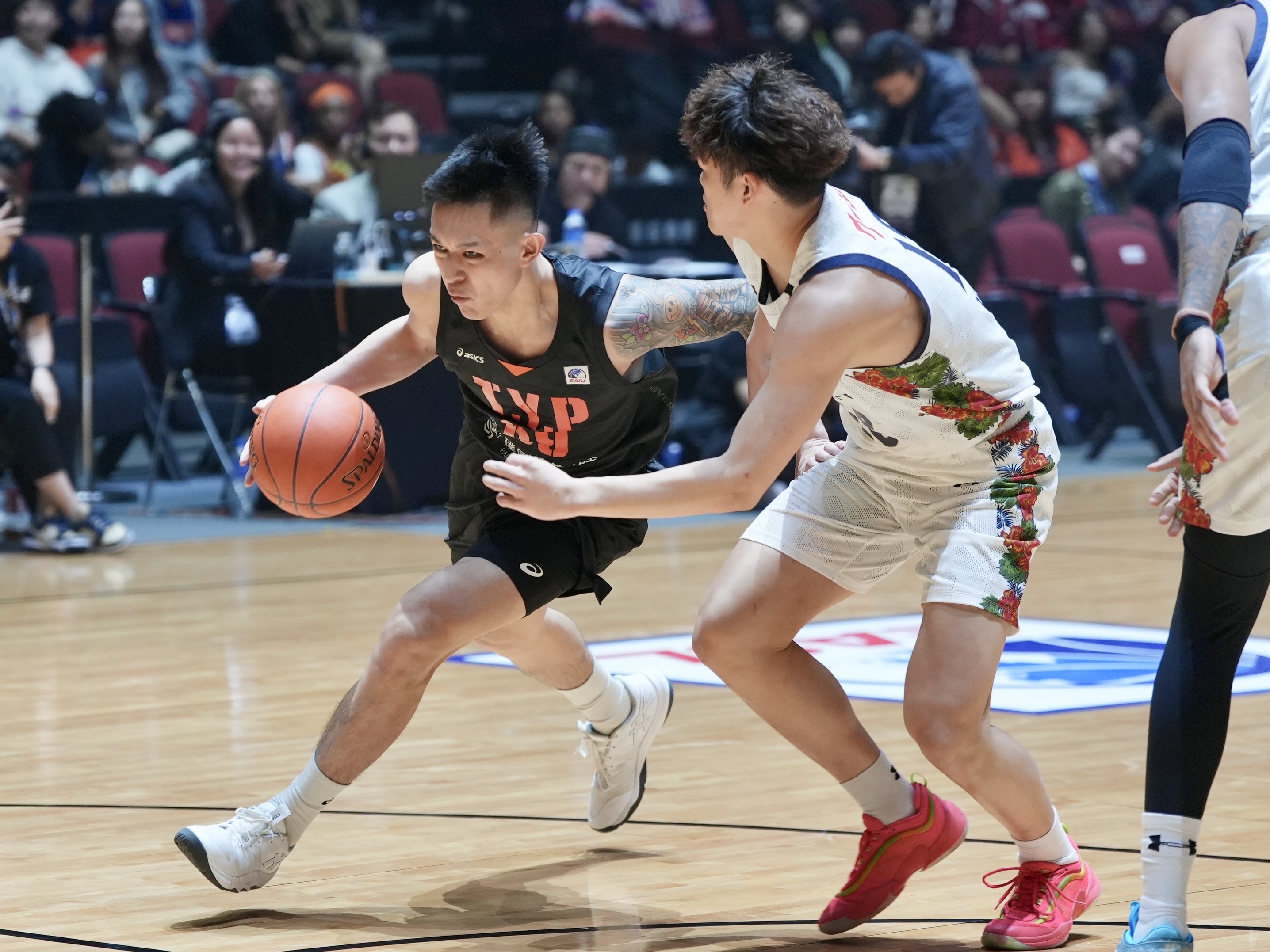 東超四強》盧峻翔賽後開玩笑：12點要轉場了 卡總：來澳門不是要拿第二 - TSNA體育新聞團隊