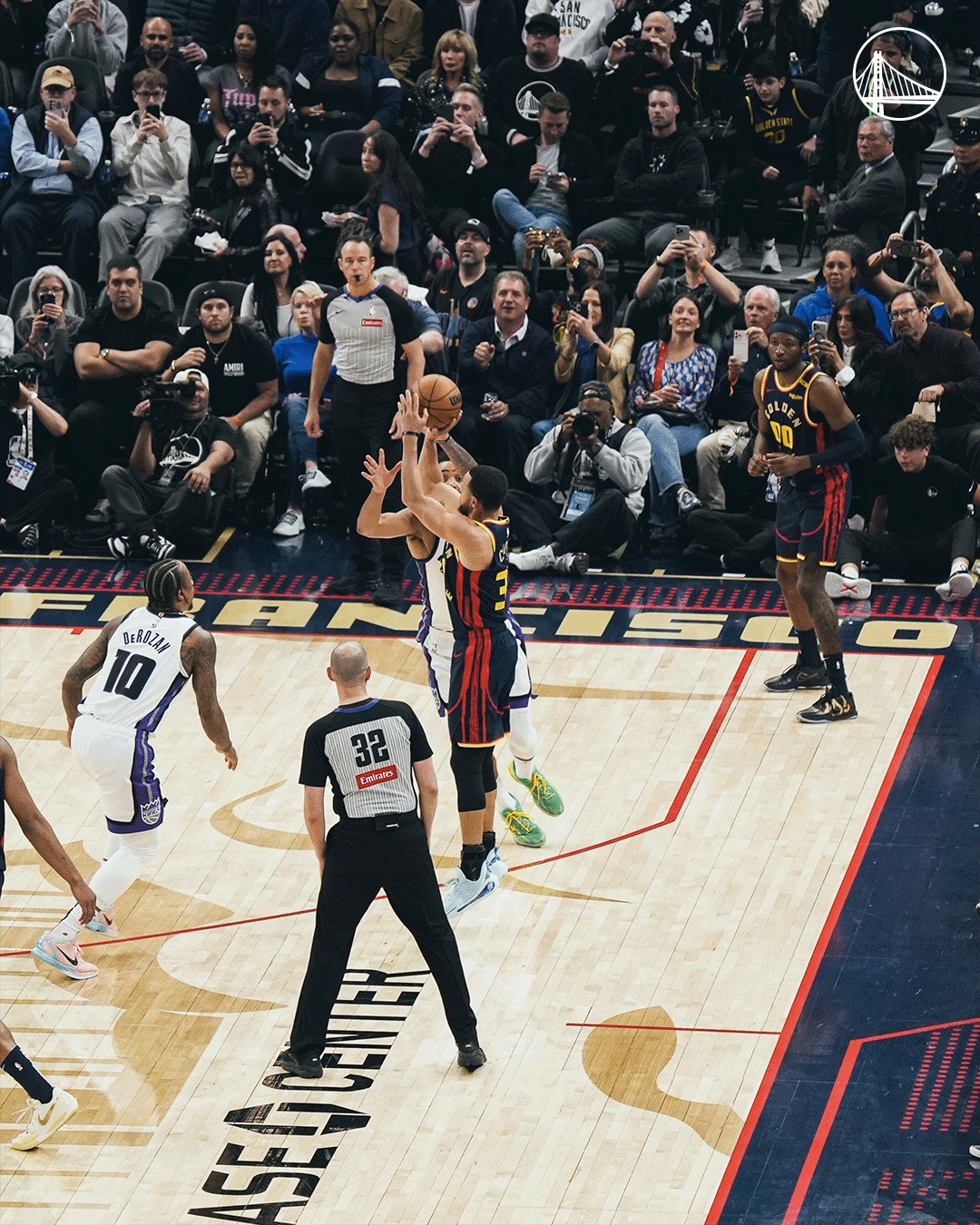 NBA》影／史上第一人！ Stephen Curry生涯第4000顆三分球出爐 - TSNA體育新聞團隊