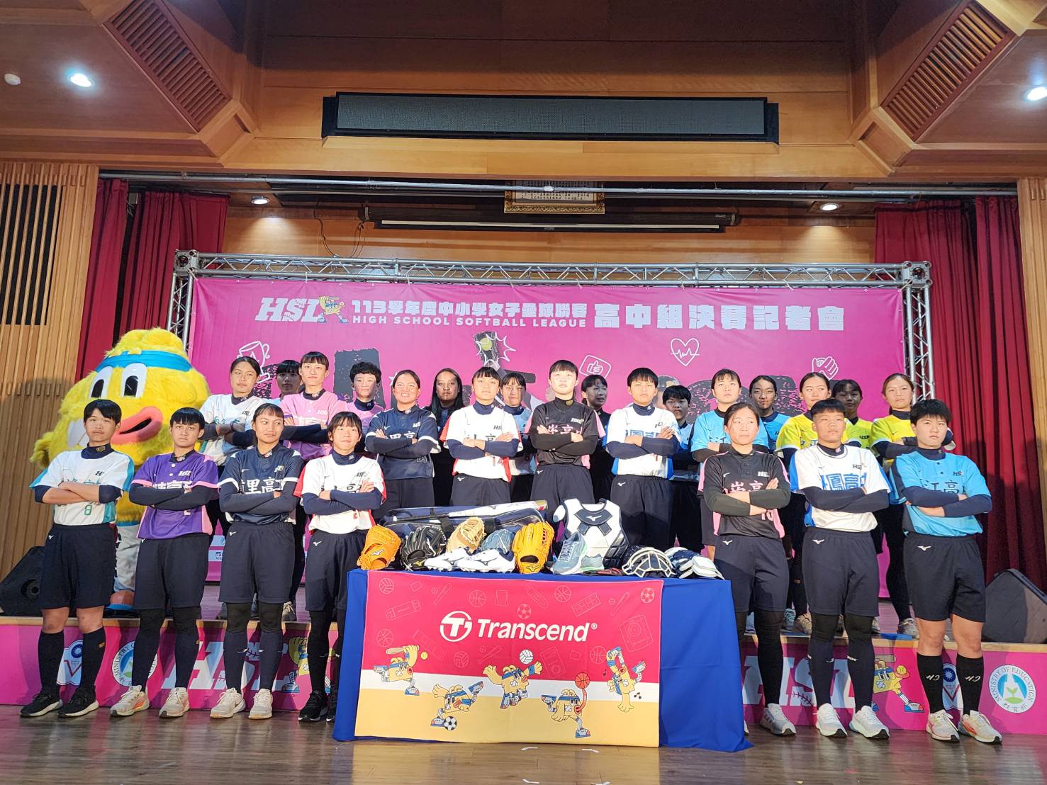 高中女壘》8強決賽4月1日高雄鳳山決戰 東山高中力求衛冕、南崁高中全勝拚冠 - TSNA體育新聞團隊