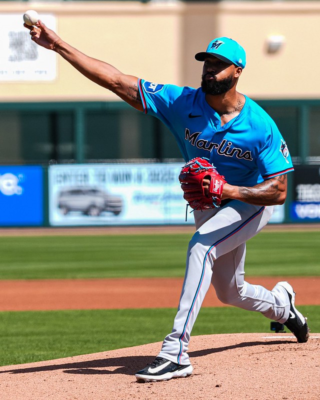 MLB》3萬人進場看馬林魚開幕戰Alcantara對決Skenes 馬林魚再見安 - TSNA體育新聞團隊