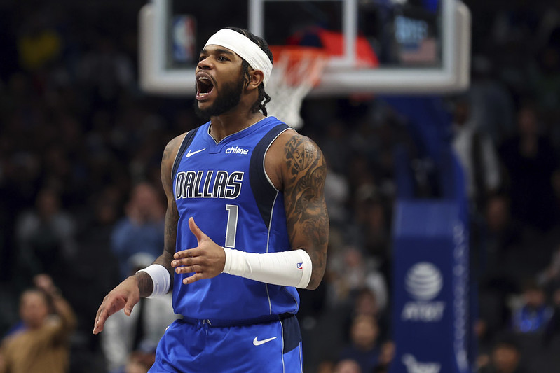 NBA》板凳爆發獨行俠客場擊破魔術 西區第10爭奪白熱化 - TSNA體育新聞團隊