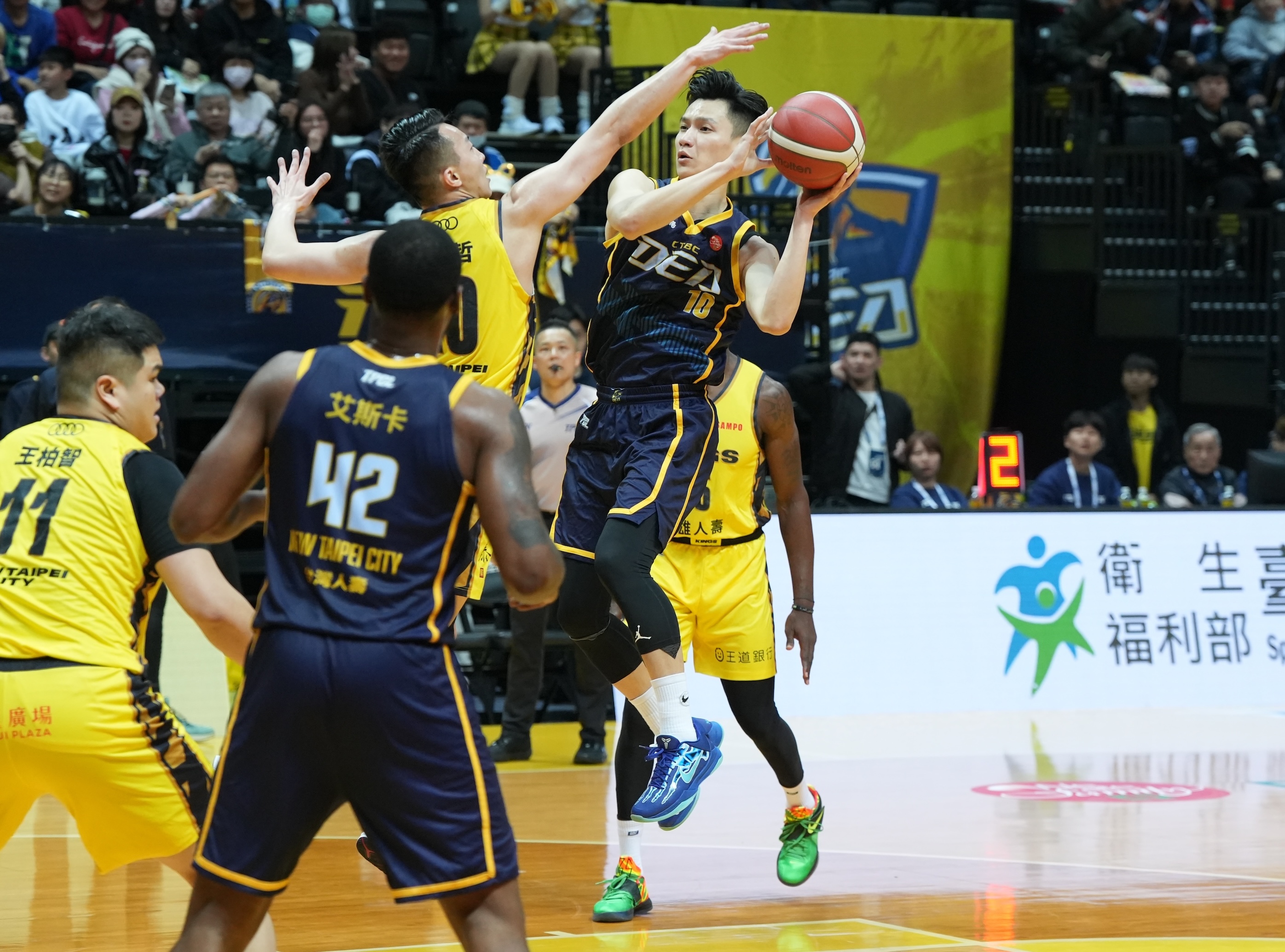 TPBL》特攻惜敗 執行教練莫米爾：魏嘉豪、謝亞軒成長，值得肯定 - TSNA體育新聞團隊