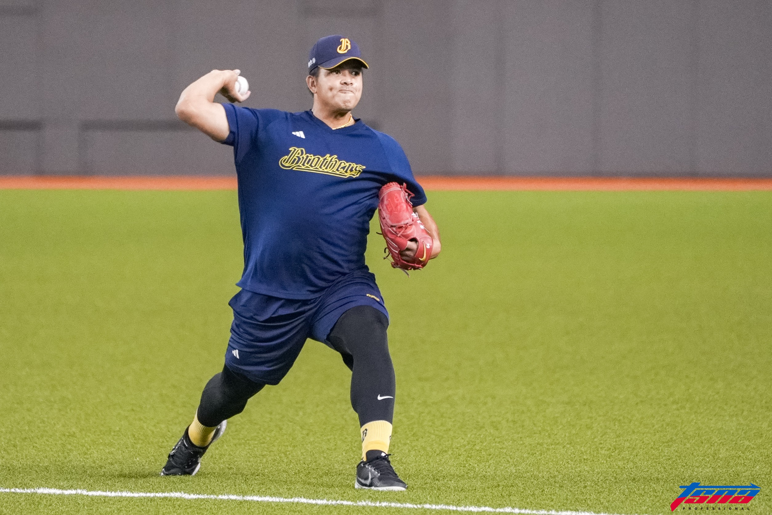 中信兄弟》9局下滿壘不是終結者登板 平野惠一證實黃恩賜有狀況 - TSNA體育新聞團隊