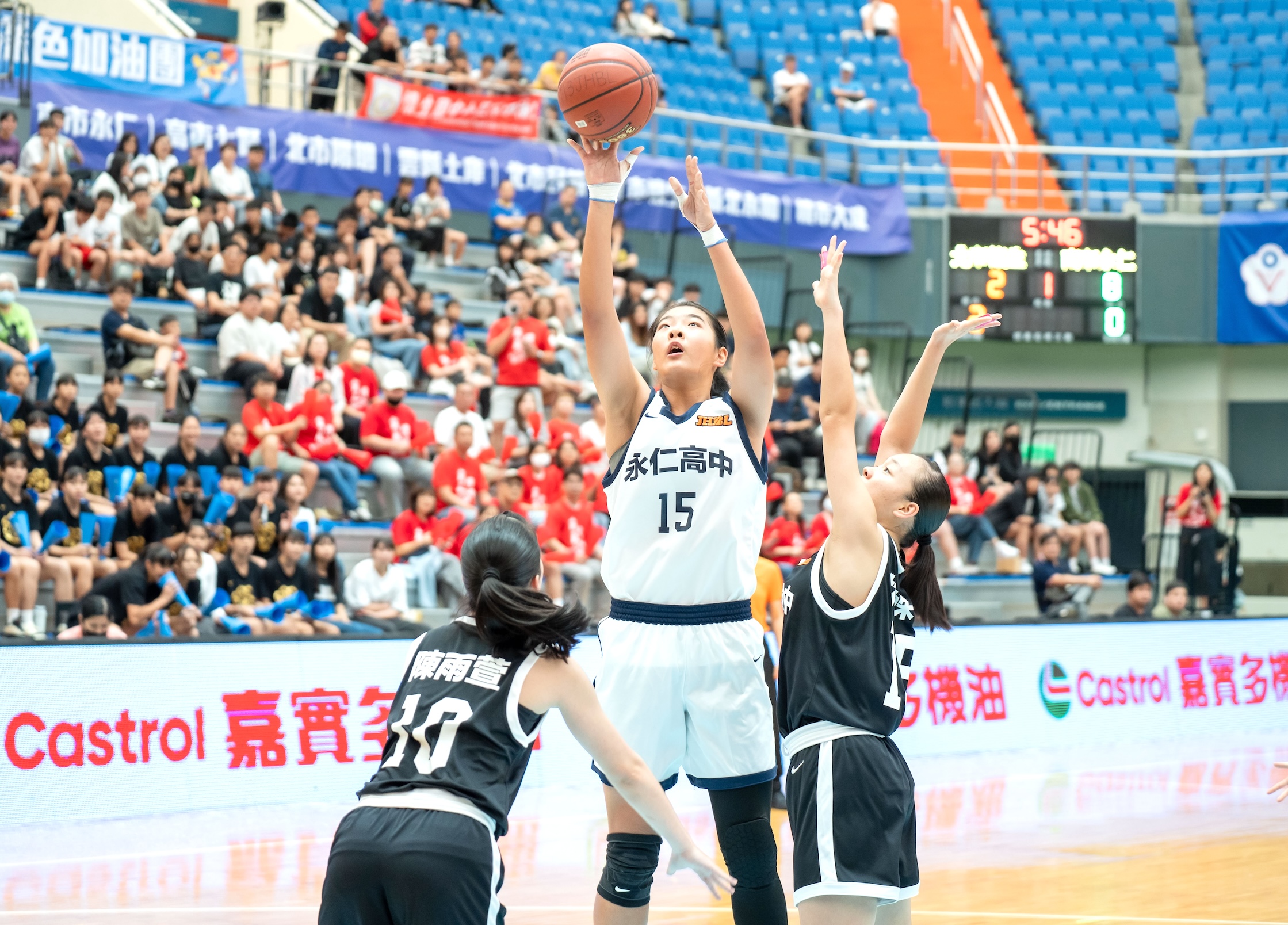 JHBL》國中女將喬麗爾近190公分 37分29籃板率永仁晉級冠軍戰 - TSNA體育新聞團隊