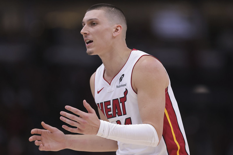 NBA》熱火慘敗面臨遭橫掃危機 Herro：要奮戰到最後哨聲 - TSNA體育新聞團隊