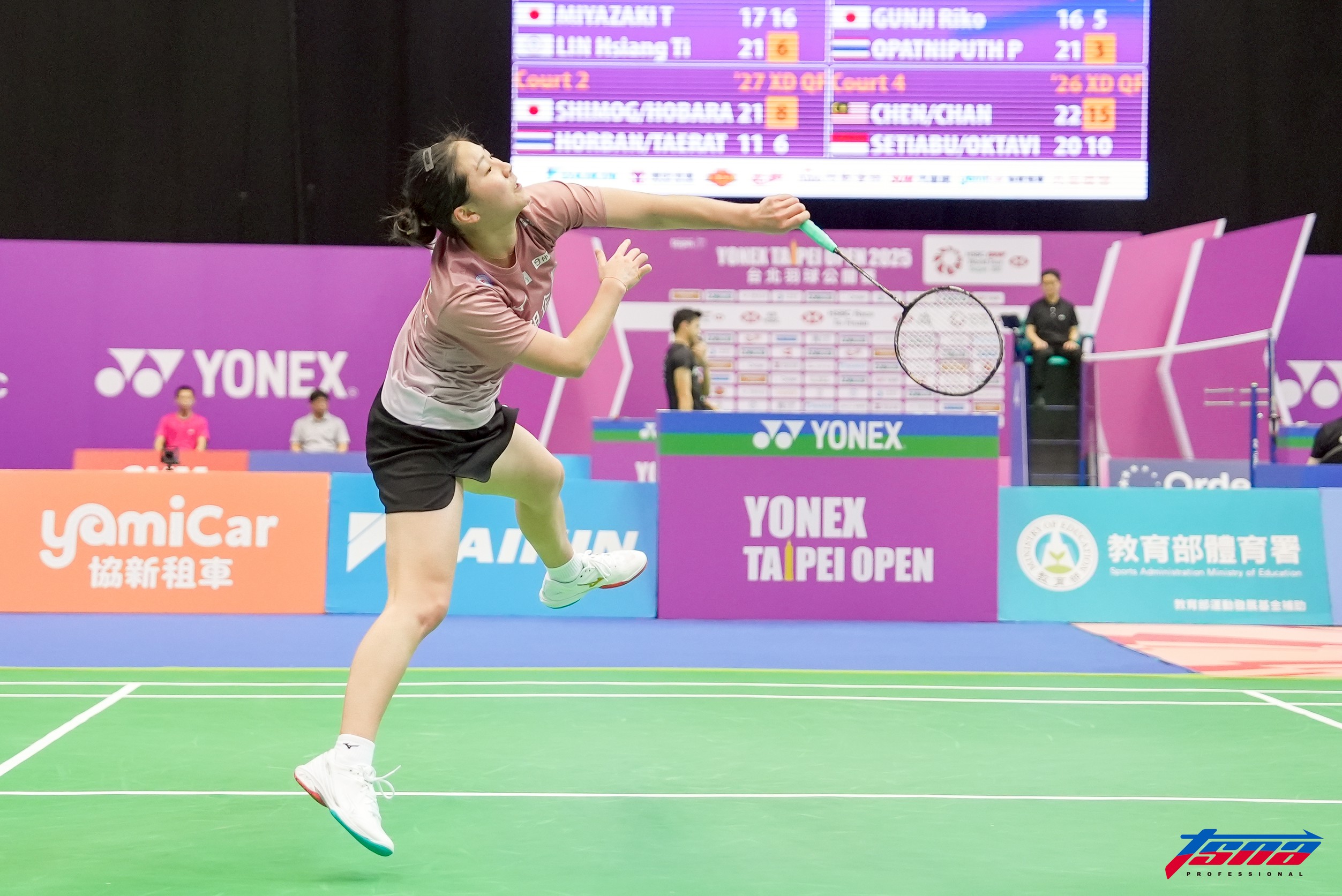 台北羽球公開賽》三局激戰惜敗宮崎友花 林湘緹思考「我18歲在幹嘛」 - TSNA體育新聞團隊