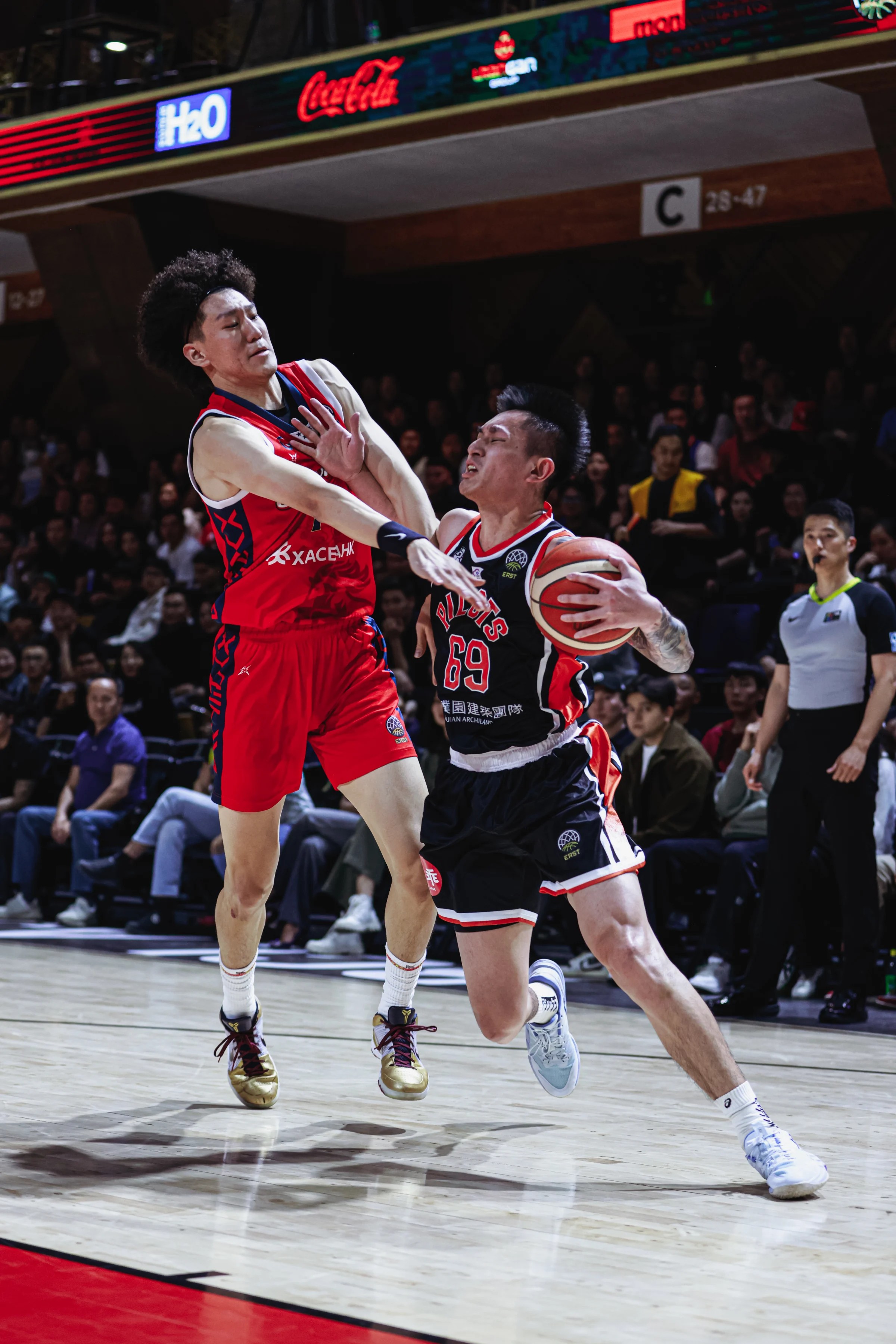 BCL Asia》野馬16顆三分封王！ 領航猿「銀」恨無緣單月兩冠 - TSNA體育新聞團隊