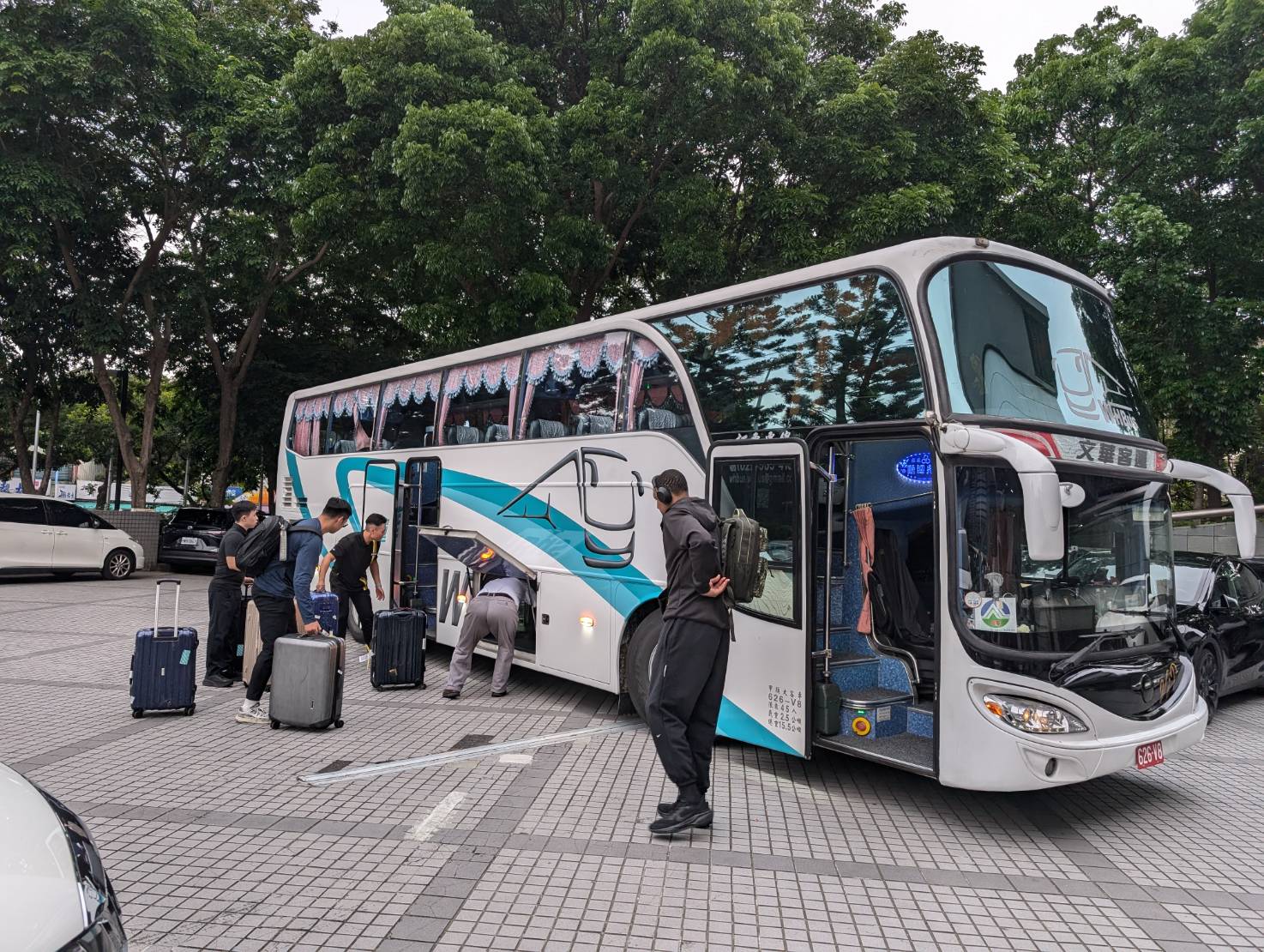 TPBL》太拚了吧！ 國王蒙古分隊G2開打前壓線到球場 - TSNA體育新聞團隊