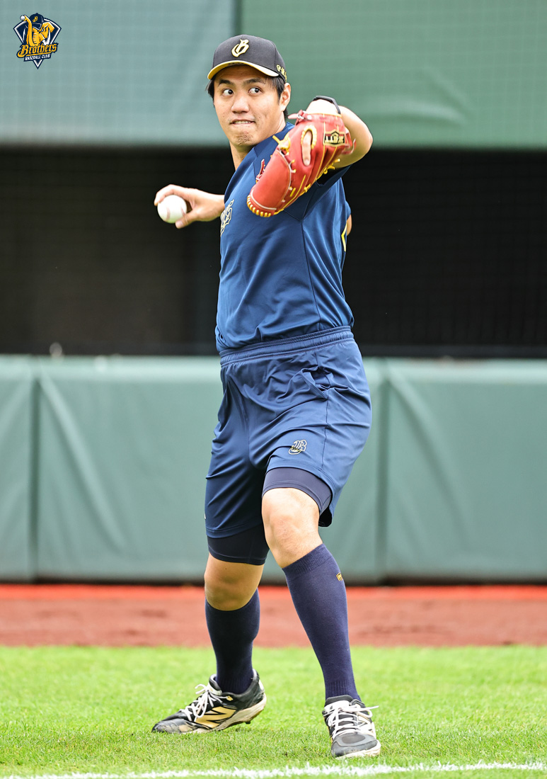 中信兄弟》「美美」鄭浩均身材變超粗壯！ 透露增重到體重破百 - TSNA體育新聞團隊