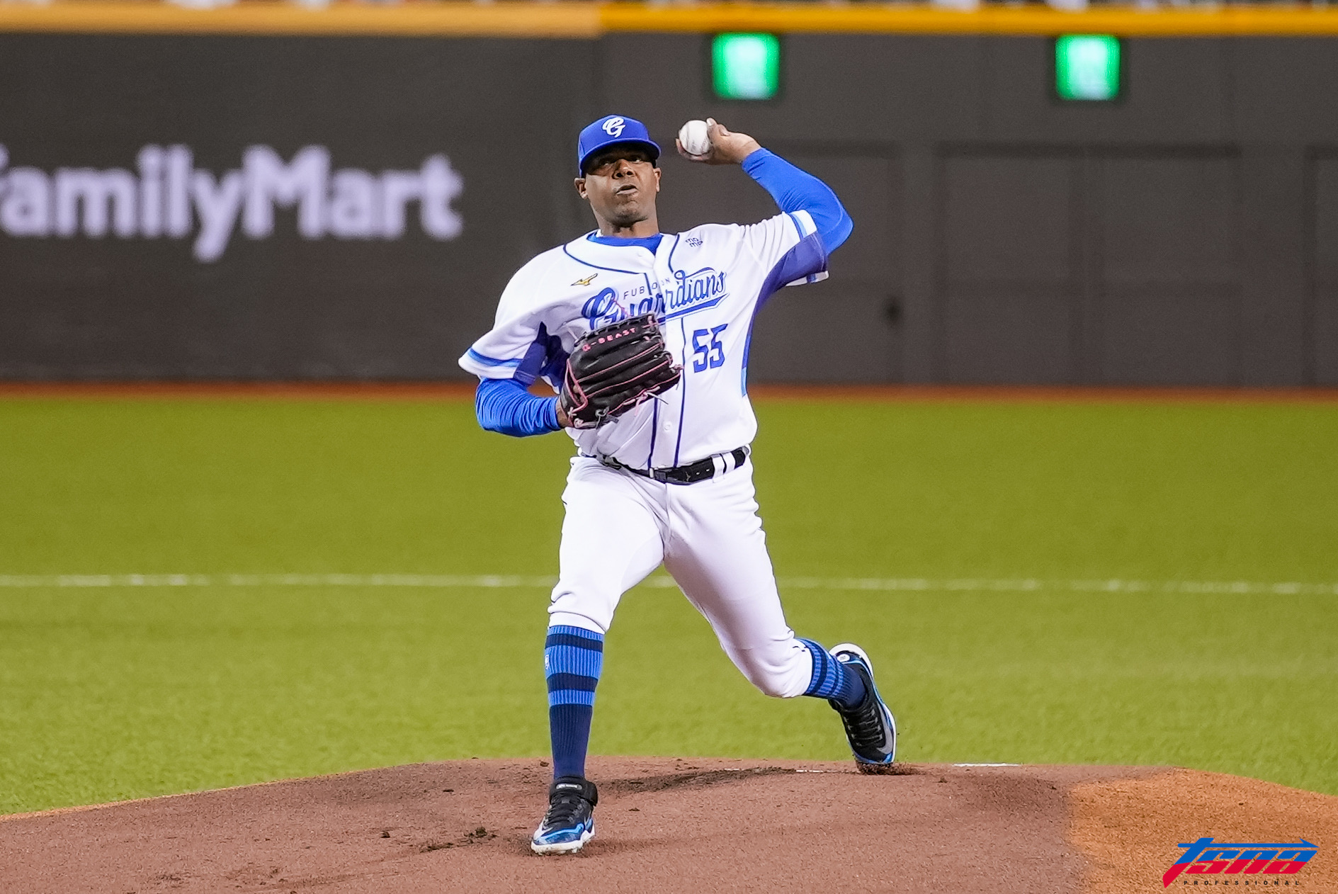 中職》富邦悍將靠再見失誤終止7連敗 陳金鋒：到最後一個出局都沒有放棄 - TSNA體育新聞團隊