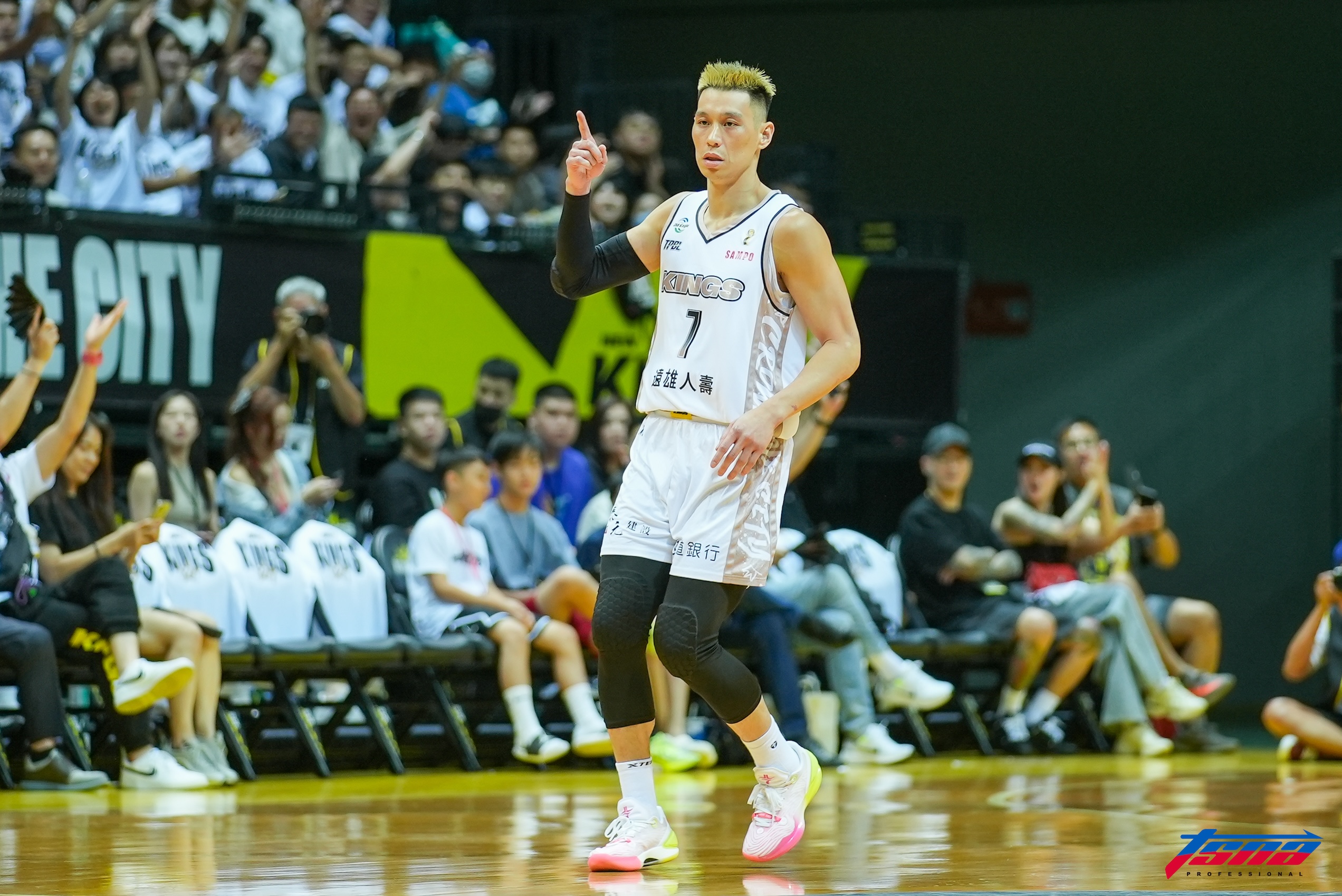 TPBL》新莊球迷不滿裁判 林書豪：聊裁判不是我的重點 - TSNA體育新聞團隊