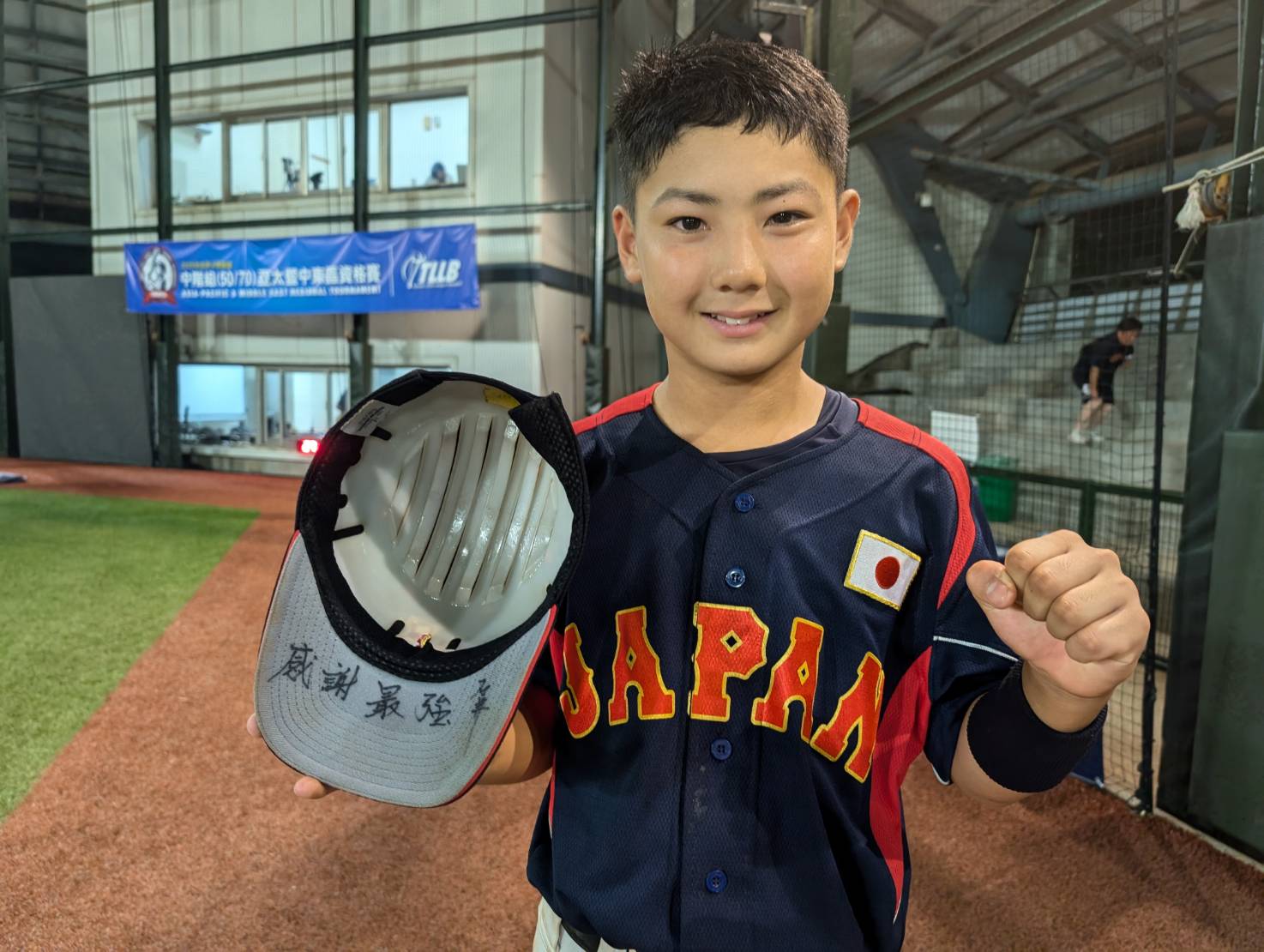 LLB中階組亞太賽》日小將帽簷寫「最強感謝」 U12再來台想吃小籠包配珍奶 - TSNA體育新聞團隊