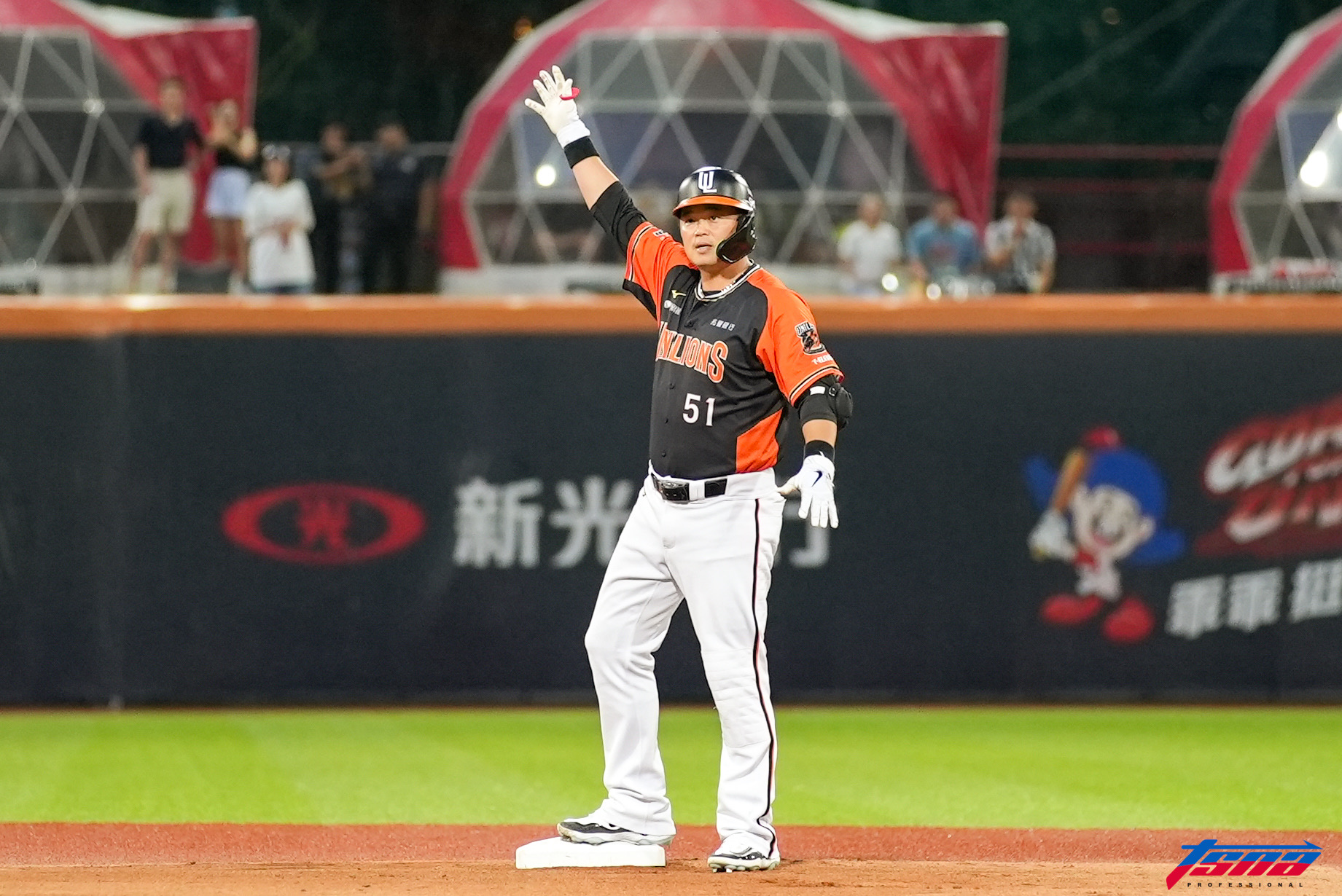 統一獅》曼尼留給台灣球界不一樣視野！ 胡金龍同隊有感 - TSNA體育新聞團隊