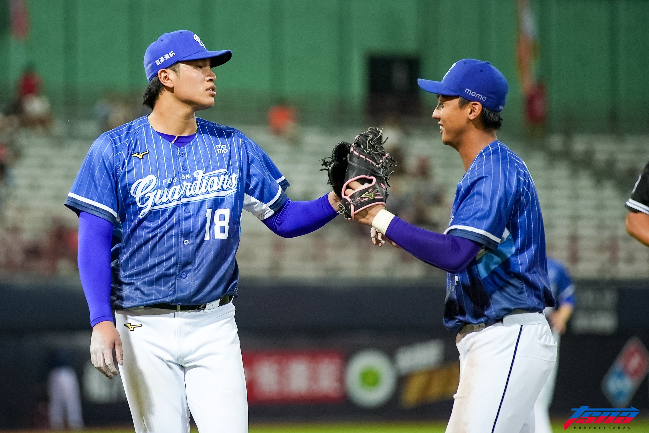 富邦悍將》黃保羅坦言想拚完封 學長范玉禹「微調」有成效 - TSNA體育新聞團隊