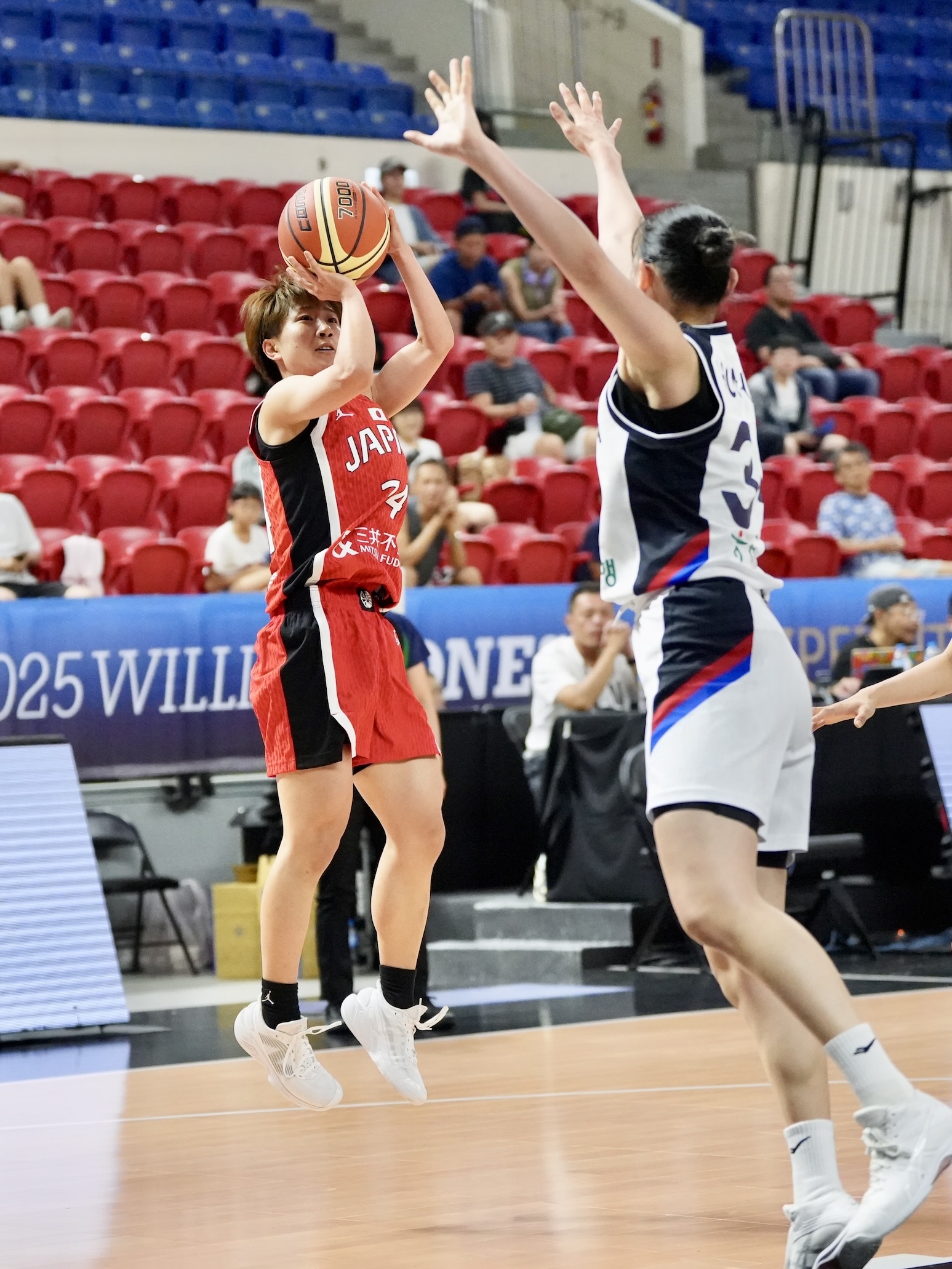 瓊斯盃女籃》日、韓交戰快狠球風 163公分後衛樋口鈴乃23分率隊險勝 - TSNA體育新聞團隊