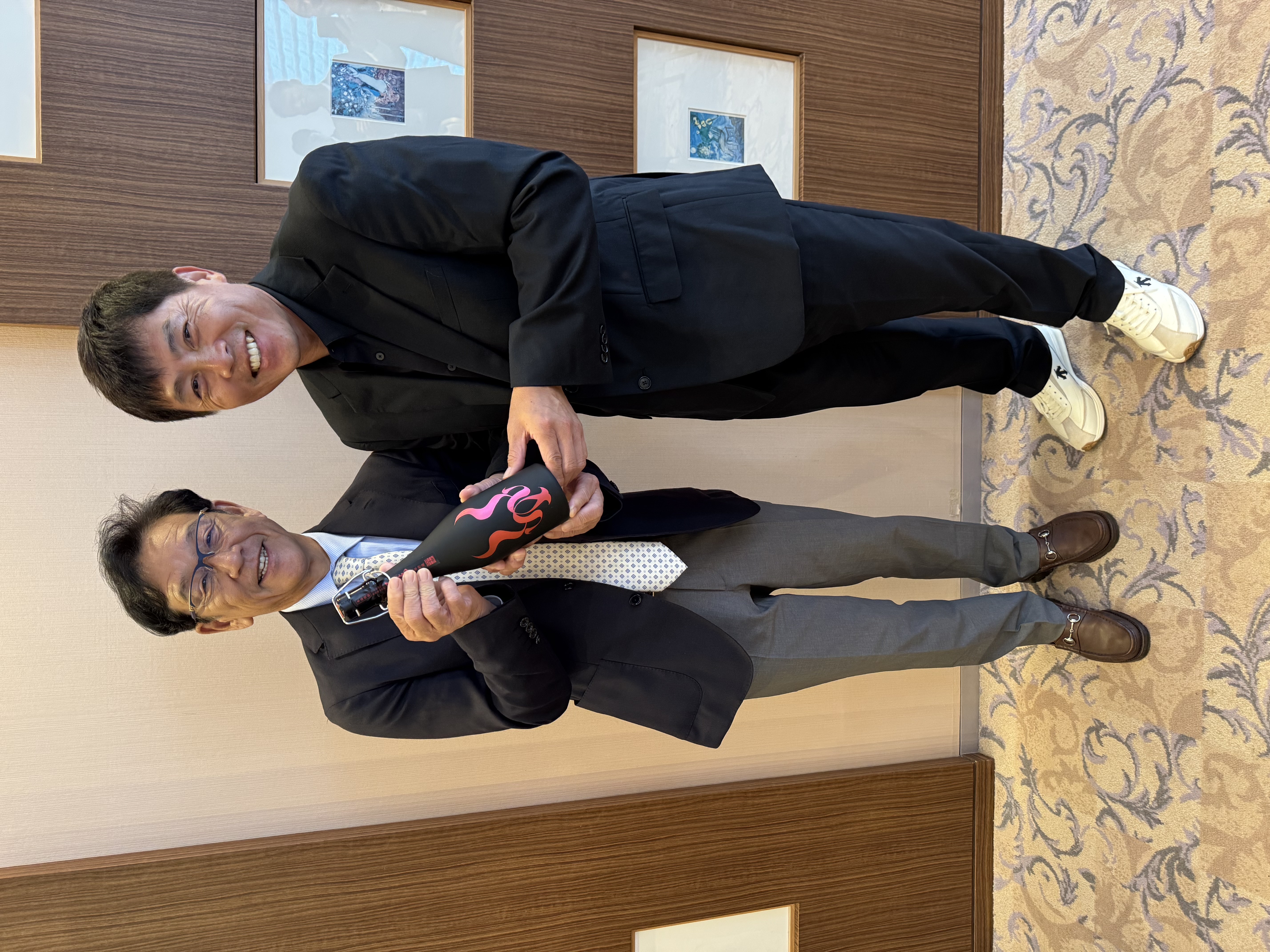 味全龍》葉總領軍拜訪火腿球團「深度交流」 造訪橫濱DeNA灣星隊主場 - TSNA體育新聞團隊