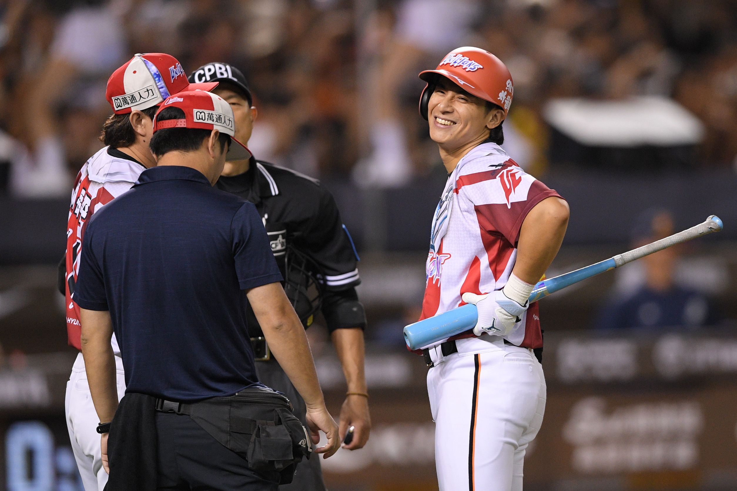 統一獅》陳傑憲今又沒有先發 明、後天到醫院做增生治療 - TSNA體育新聞團隊