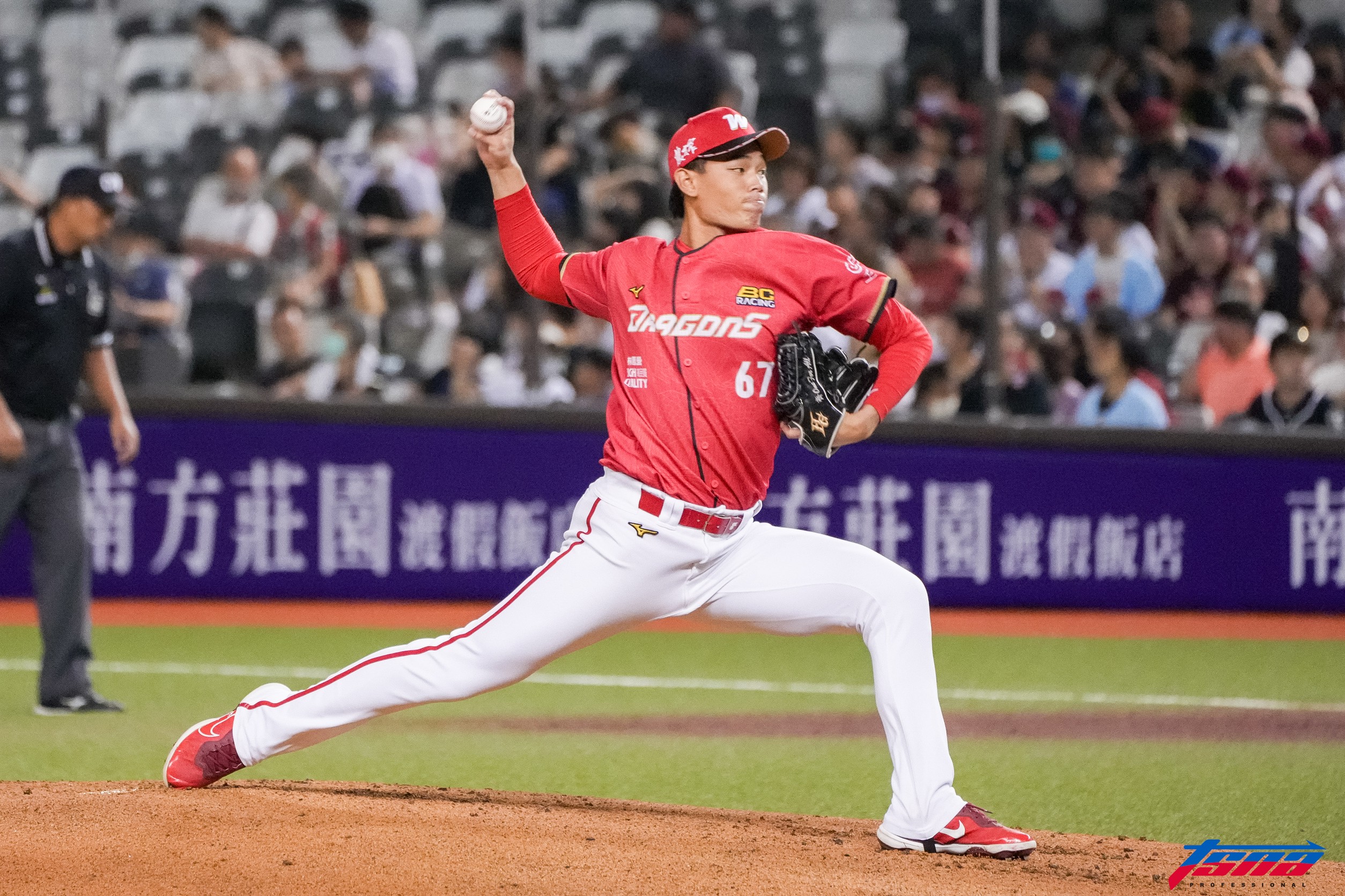 中職》陳子豪、朱育賢首次同場開轟＋曹祐齊5局0失分 味全2連勝 - TSNA體育新聞團隊