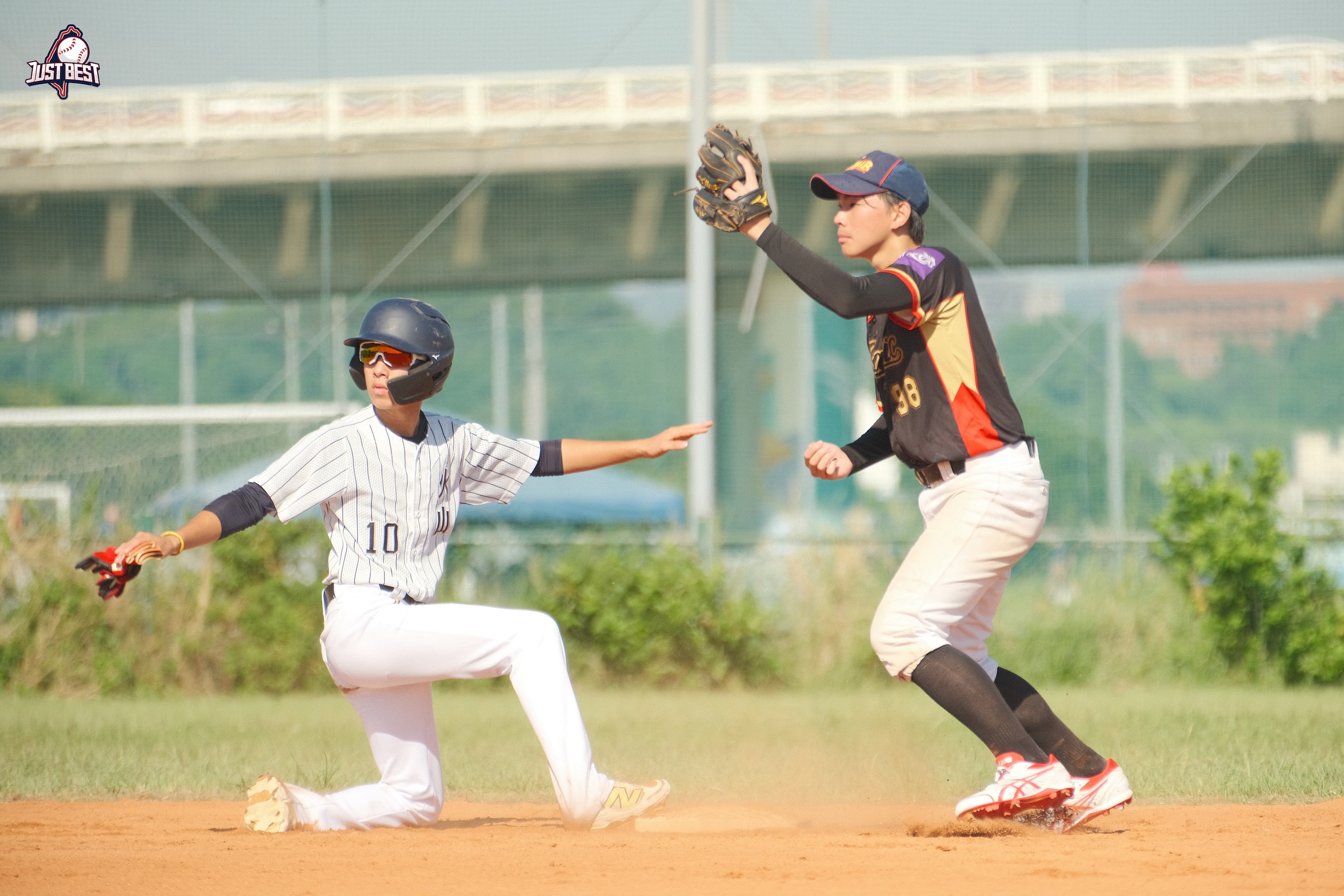 臺北就是棒》U18火熱開戰和局不斷 WHB魔法師與親子勇士搶下首勝 - TSNA體育新聞團隊