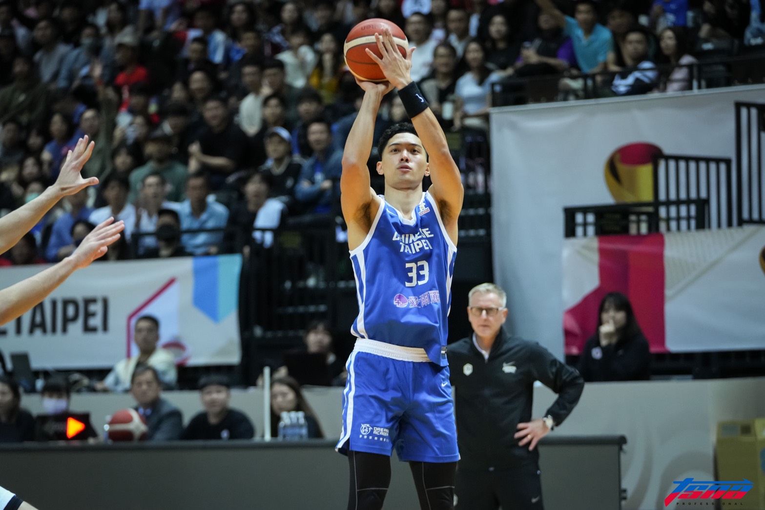 世界盃男籃資格賽》雷蒙恩談第一、二場差別 第二場有準備好 - TSNA體育新聞團隊